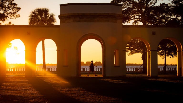 In college, keep an open mind and a keen filter: Column