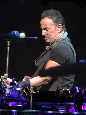 Bruce Springsteen at MetLife: Boss' best 6 stories