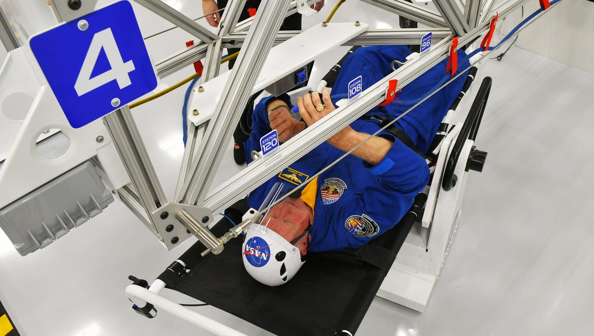 Photos: Preview of new Astronaut Training Experience
