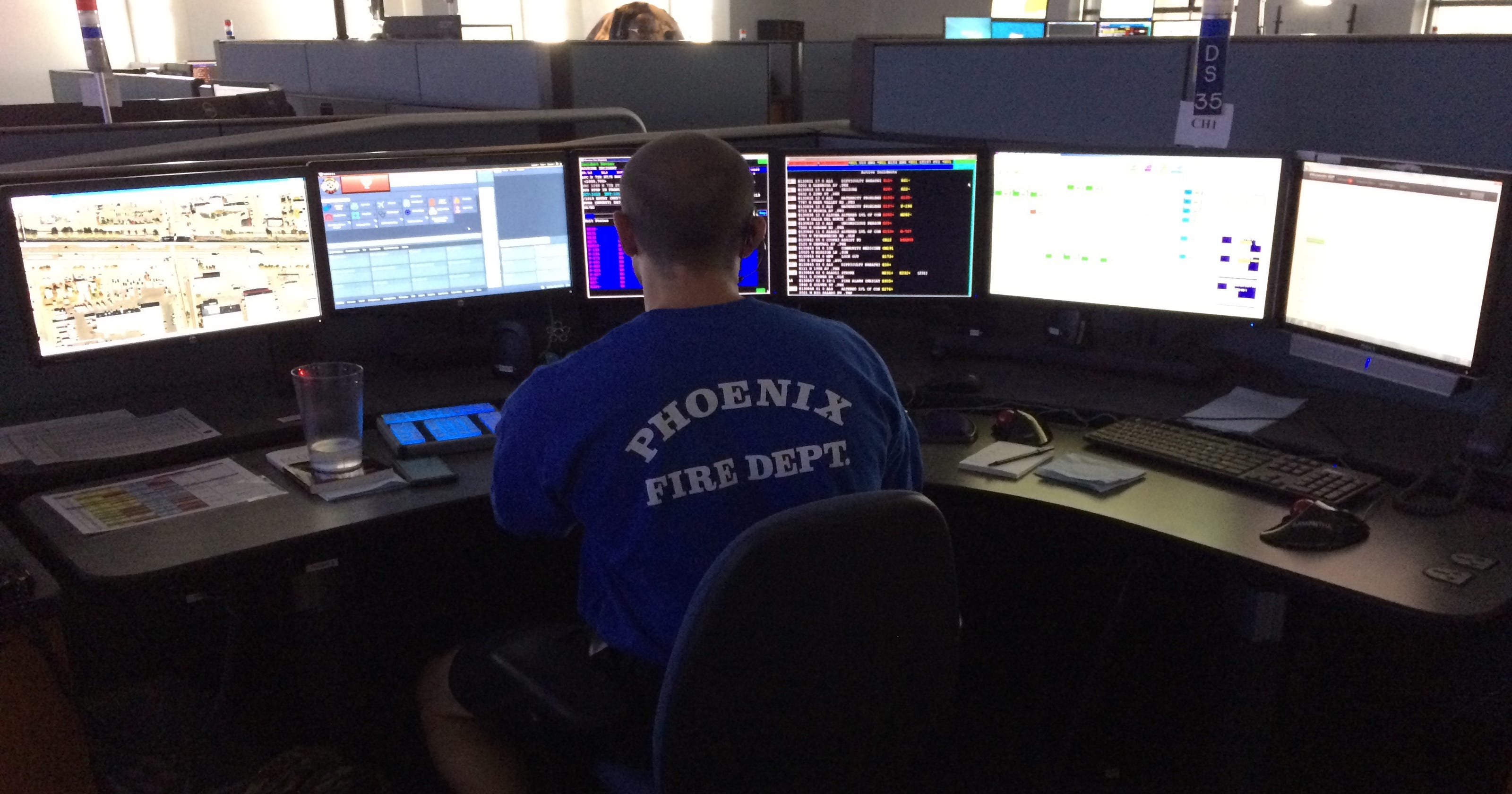 How do Phoenix emergency dispatchers do their job?