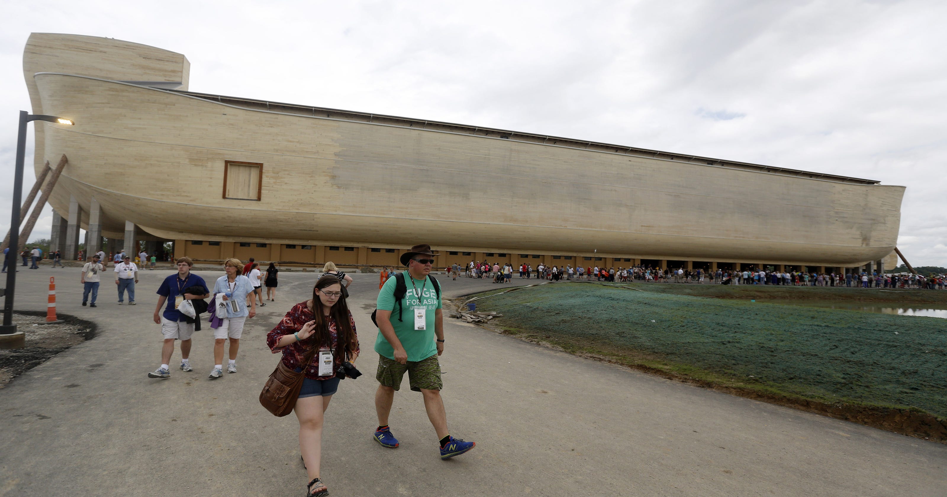 Kentucky Ark Encounter visitors sink lower than projections