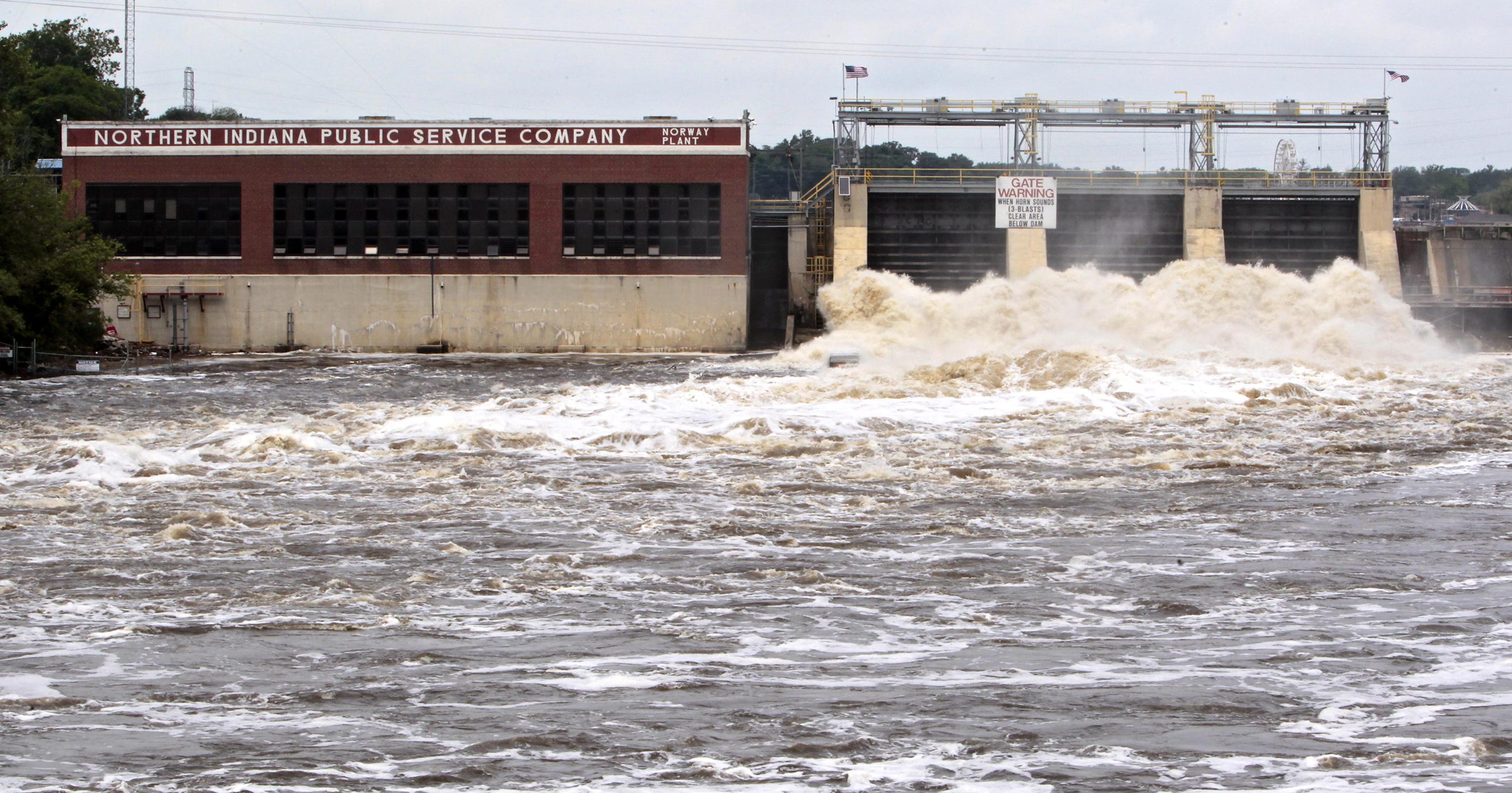 White County flood victims venture home