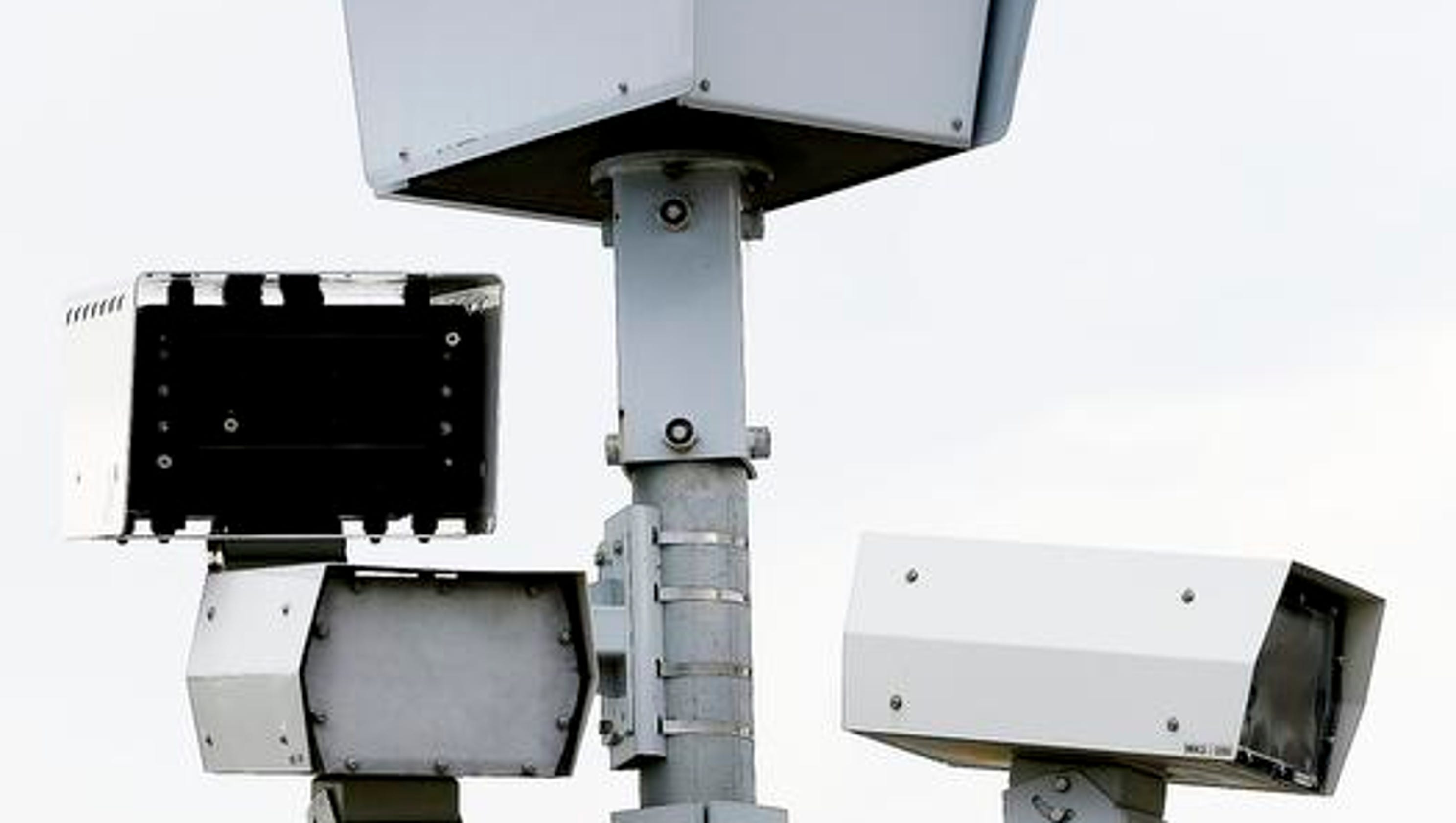 Traffic enforcement cameras banned under bill passed by Iowa Senate