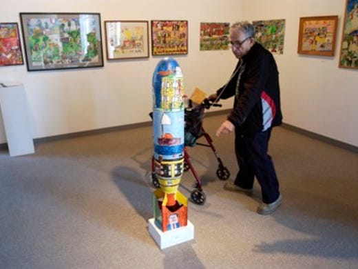 Work of artist Robert E. Smith to be in Clinton library