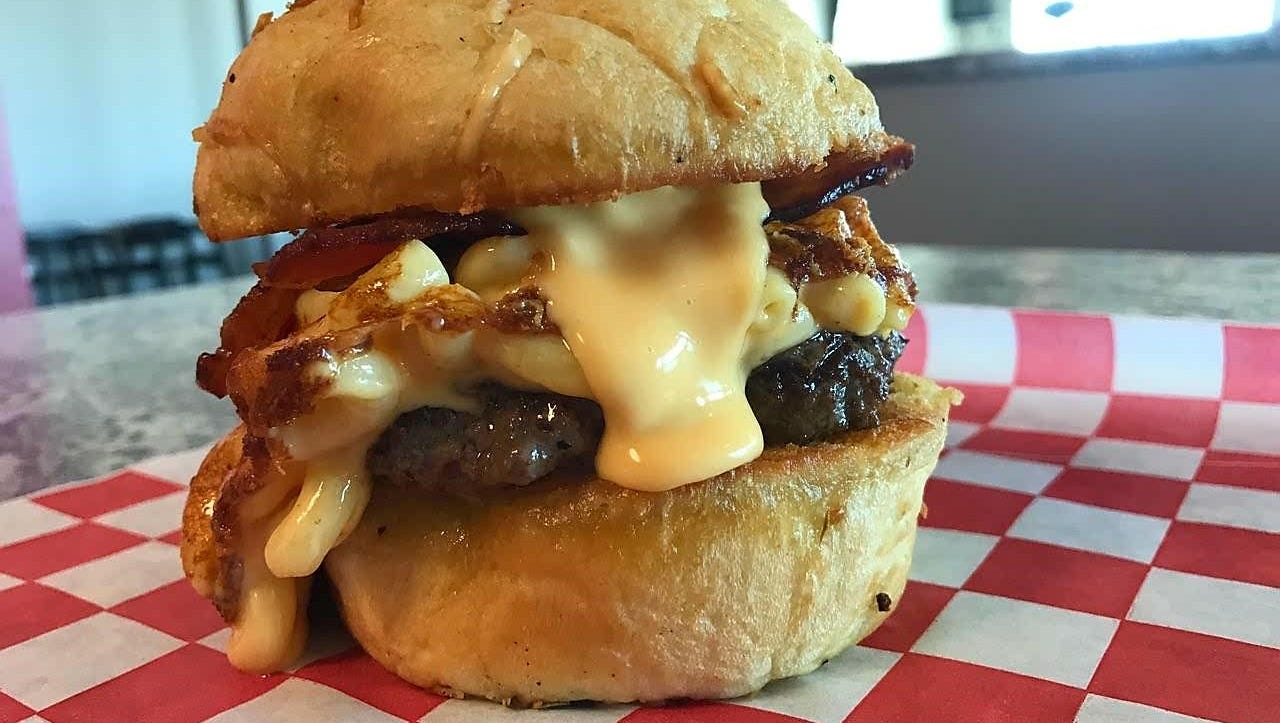 How to find Iowa's favorite burgers (and what else to do while you're ...