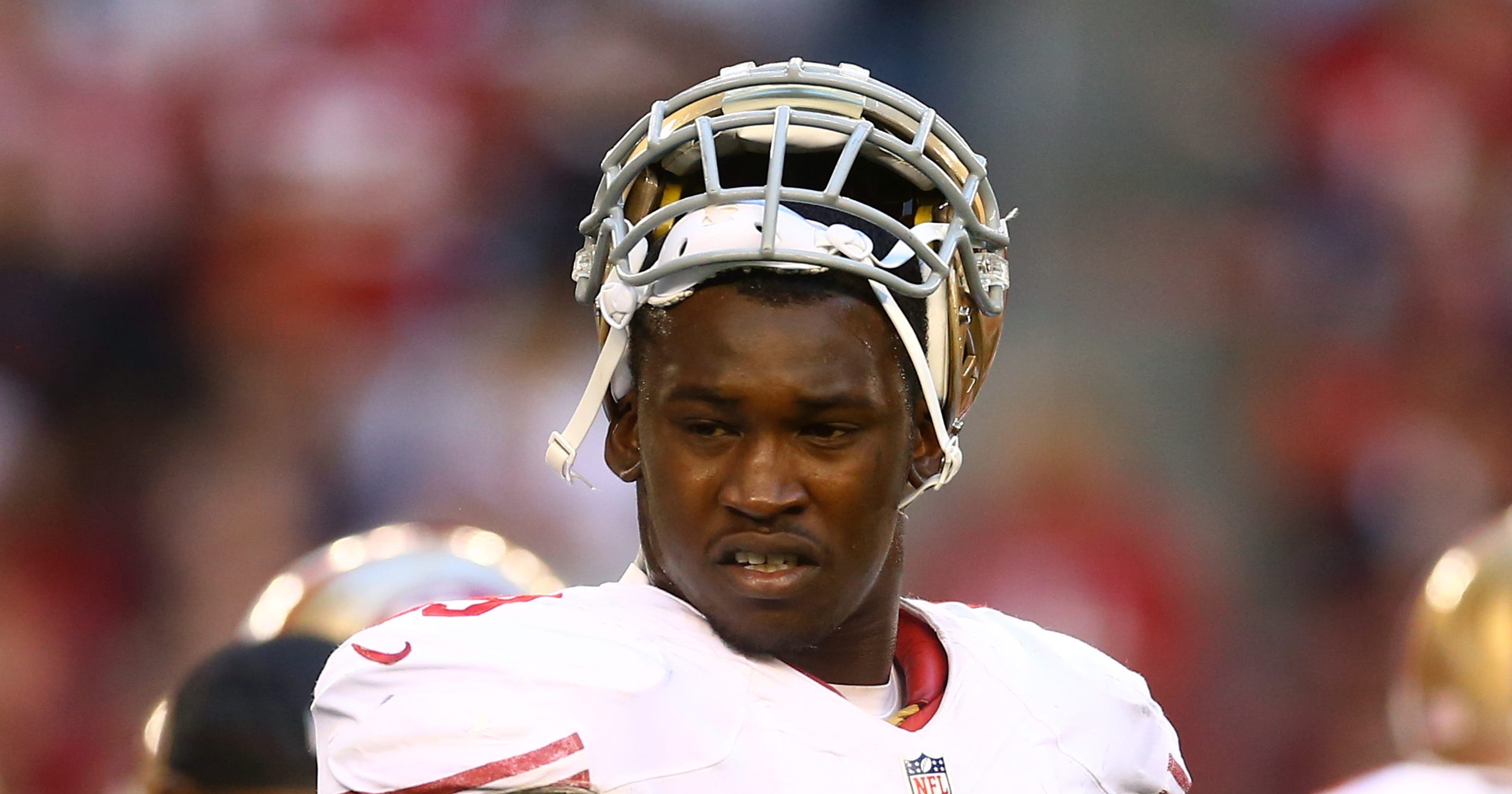 49ers linebacker Aldon Smith arrested at airport