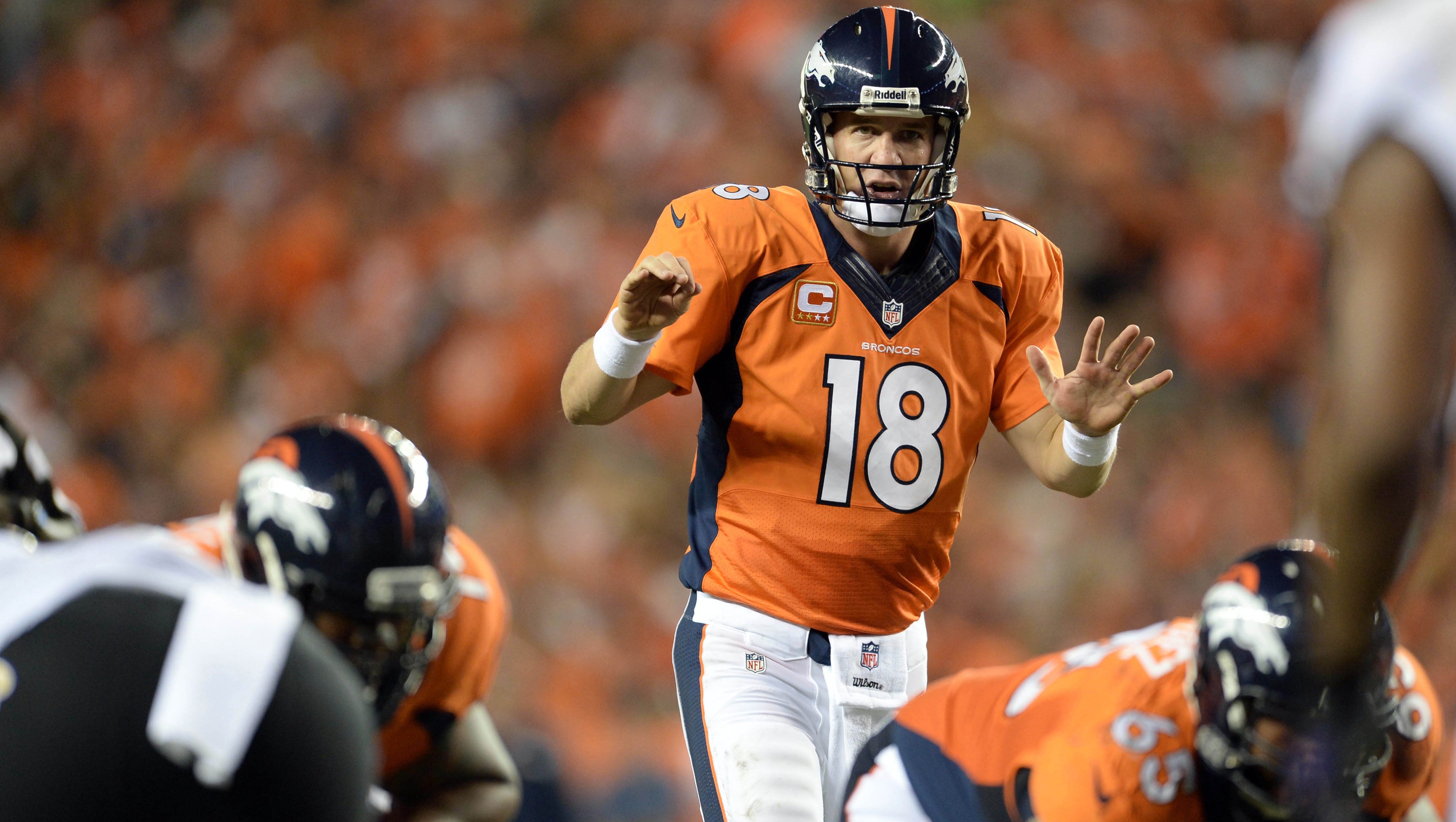 Peyton Manning seeks to sustain record success in playoffs