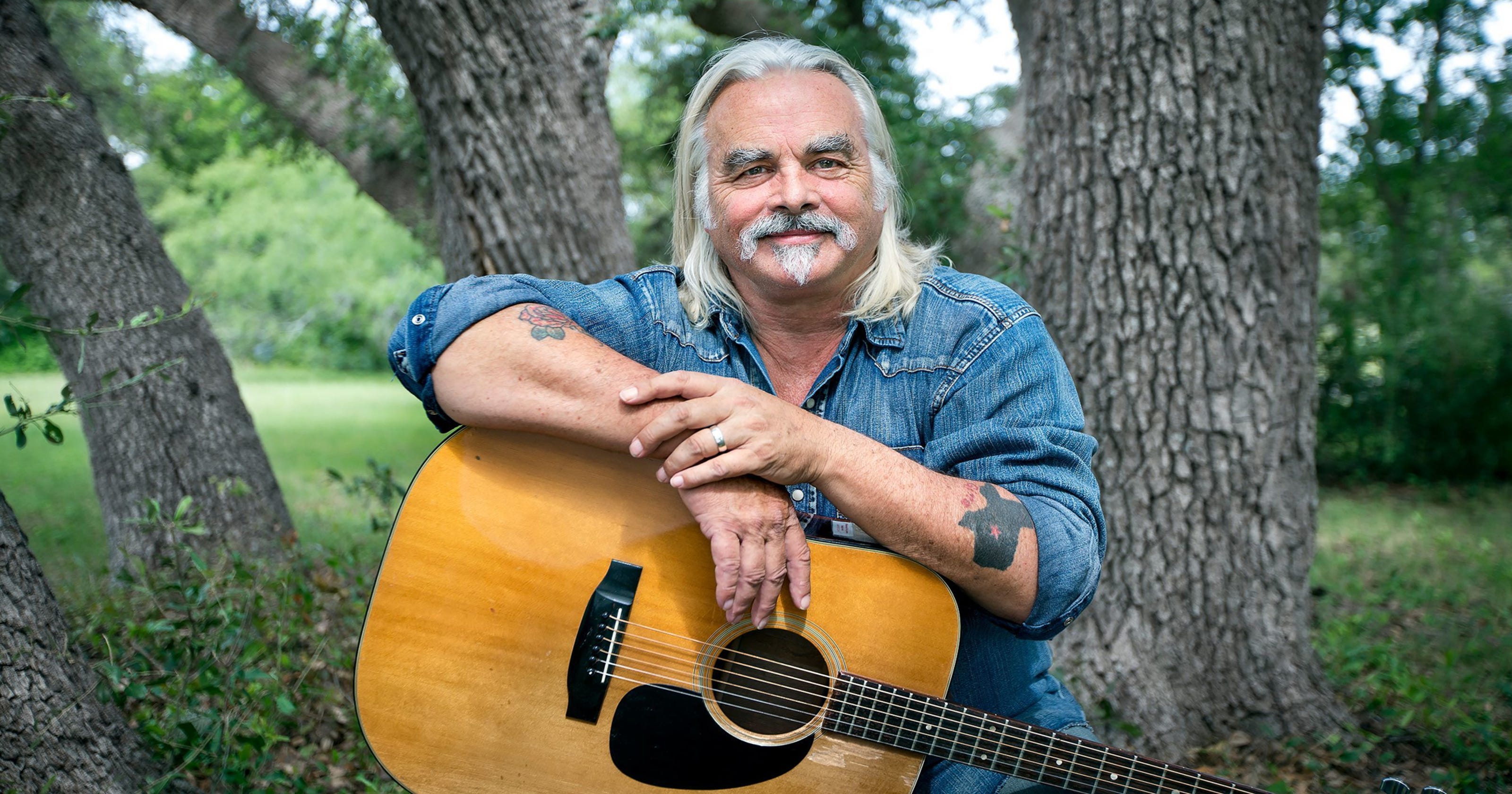 Hal Ketchum diagnosed with Alzheimer's disease, quits touring