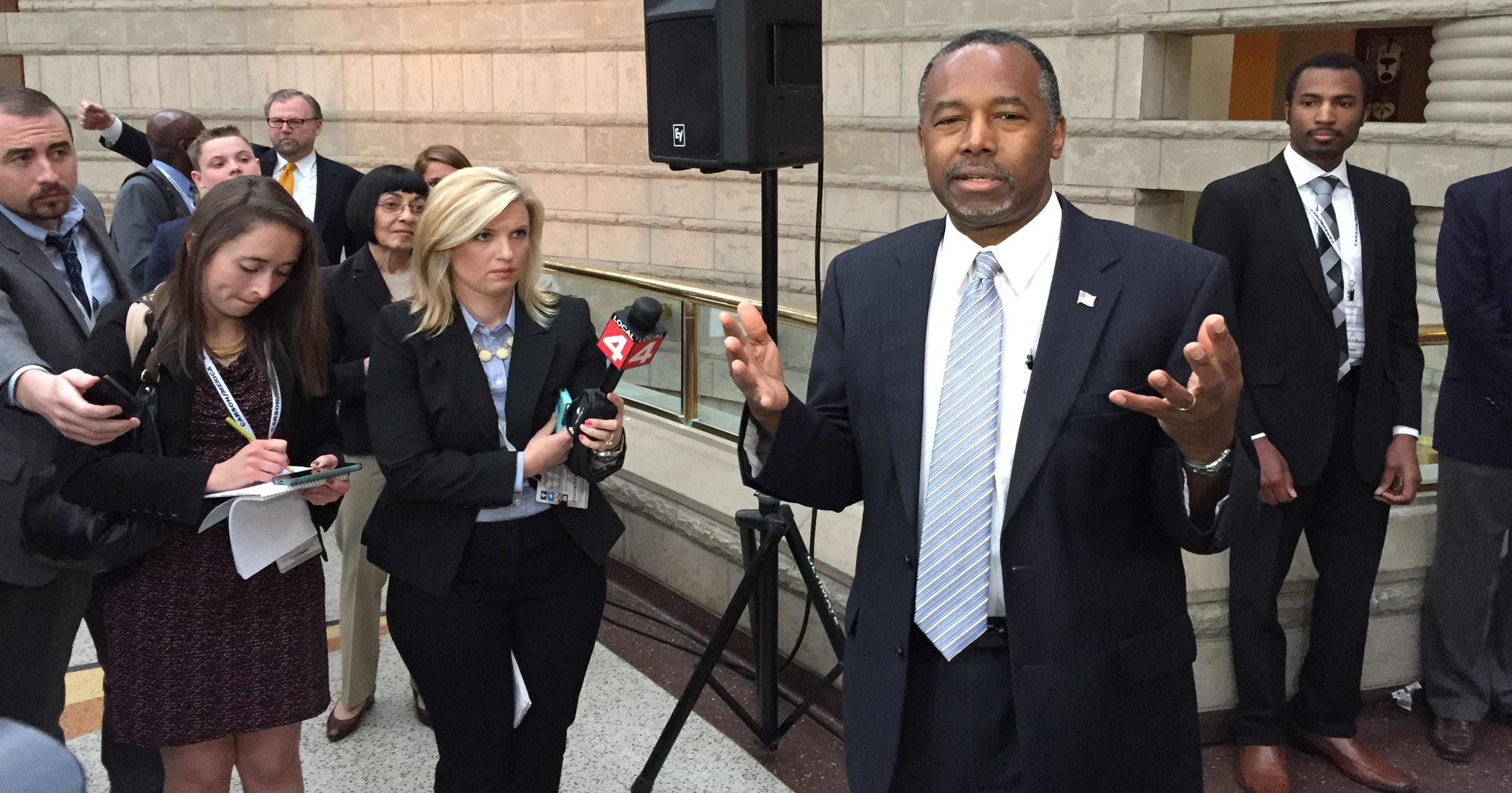 Ben Carson's mom, former Detroiter, is 'critically ill'