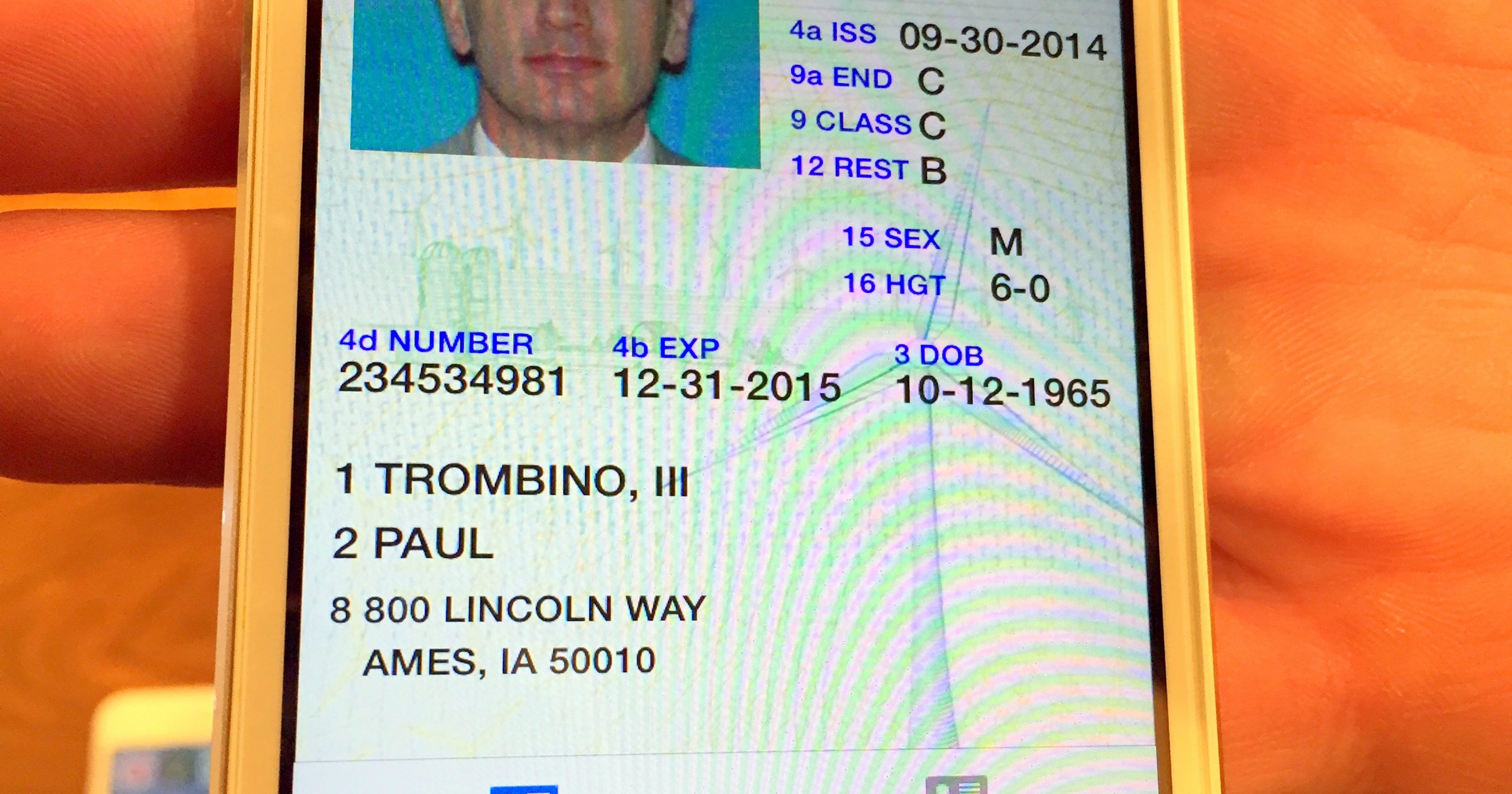Iowa's digital driver's licenses, coming in 2019, still a muddle