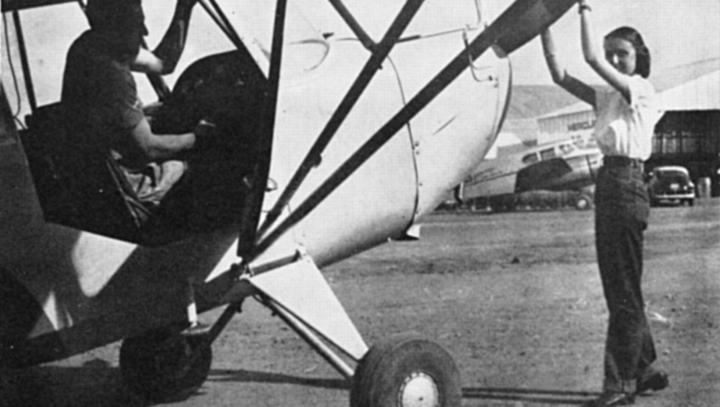Phoenix history: First flight school opened up worlds to young pilots