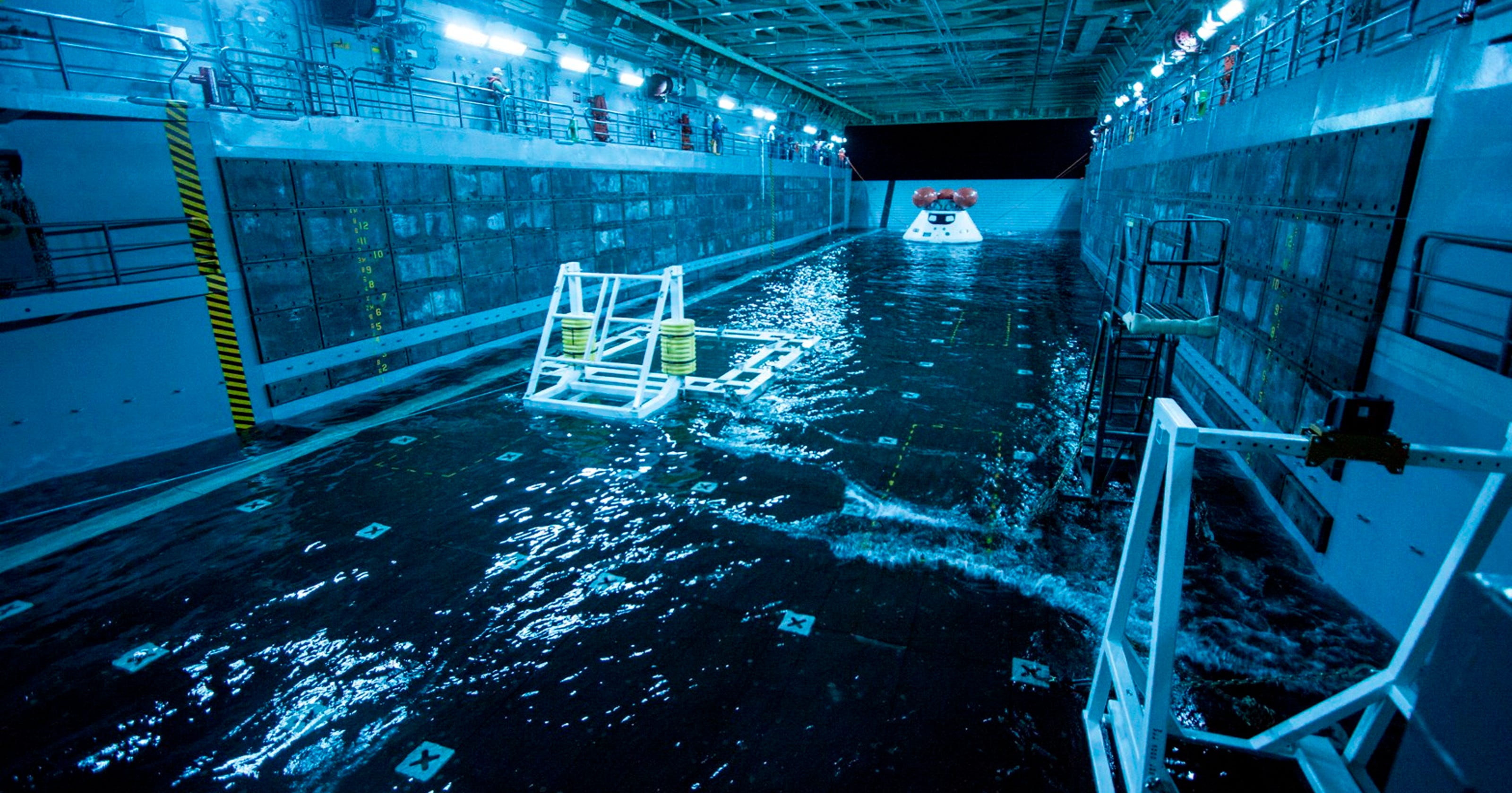 NASA suspends space capsule recovery test in ocean