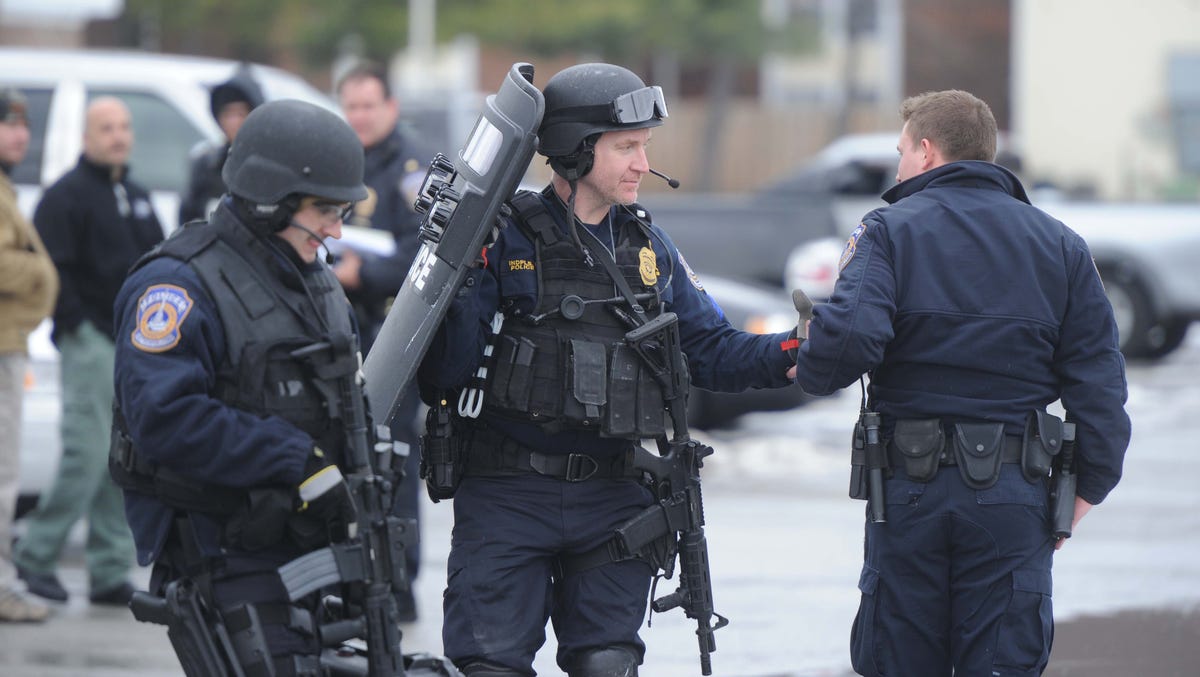 Swat Standoff Ends After Man Surrenders