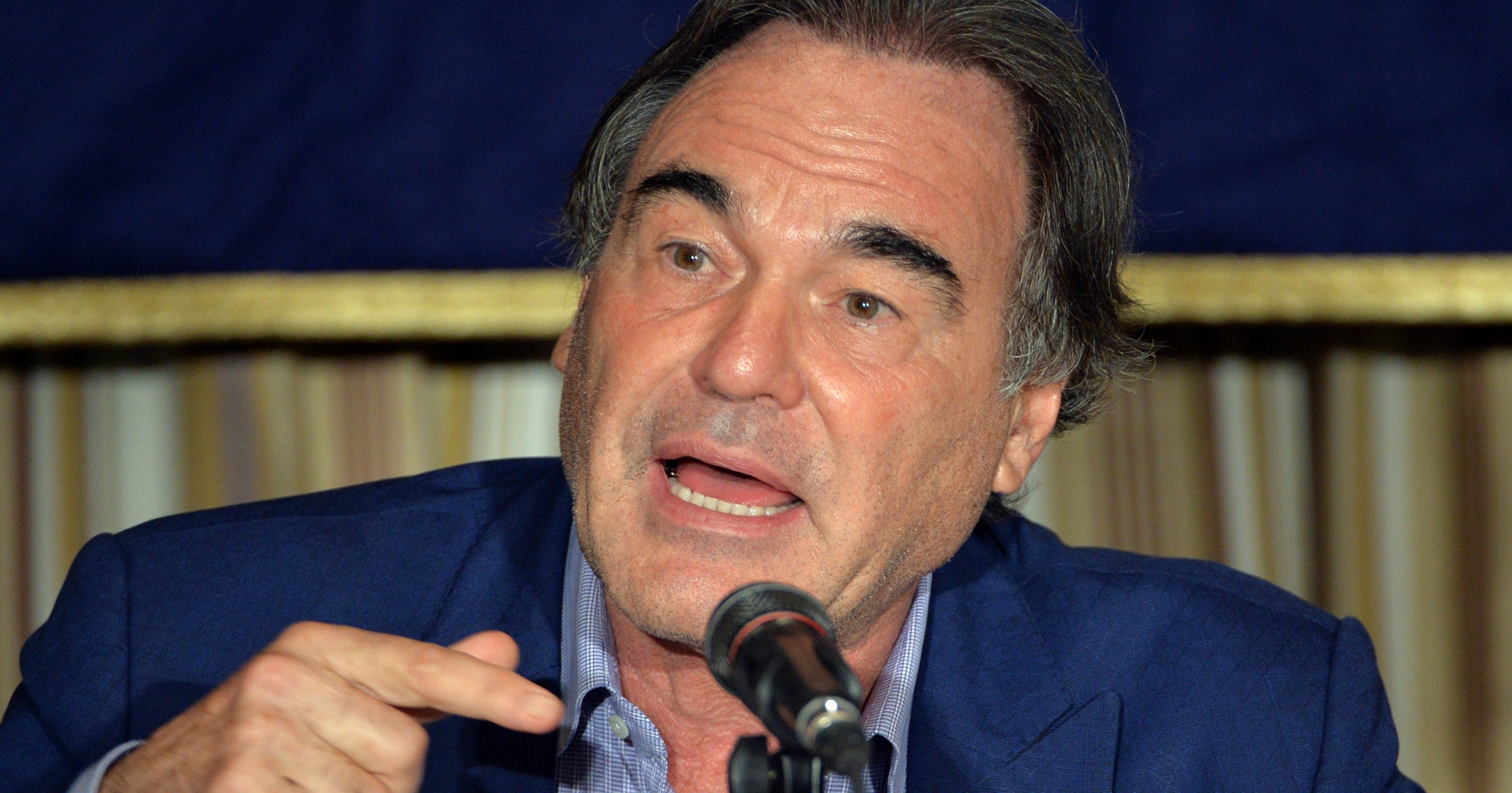 Director Oliver Stone says Obama is a 'snake'