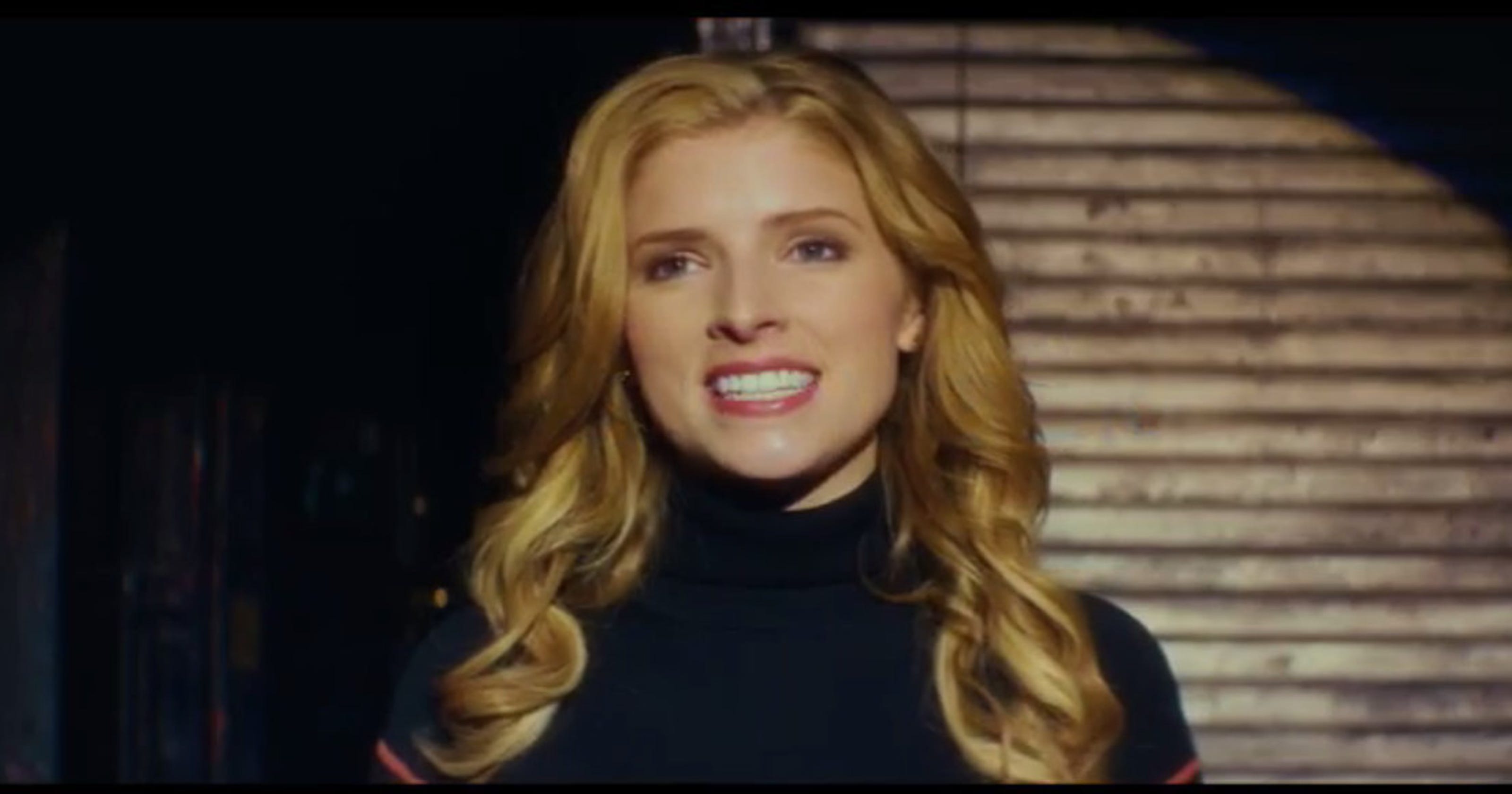 anna-kendrick-sings-while-blonde-in-last-five-years-trailer