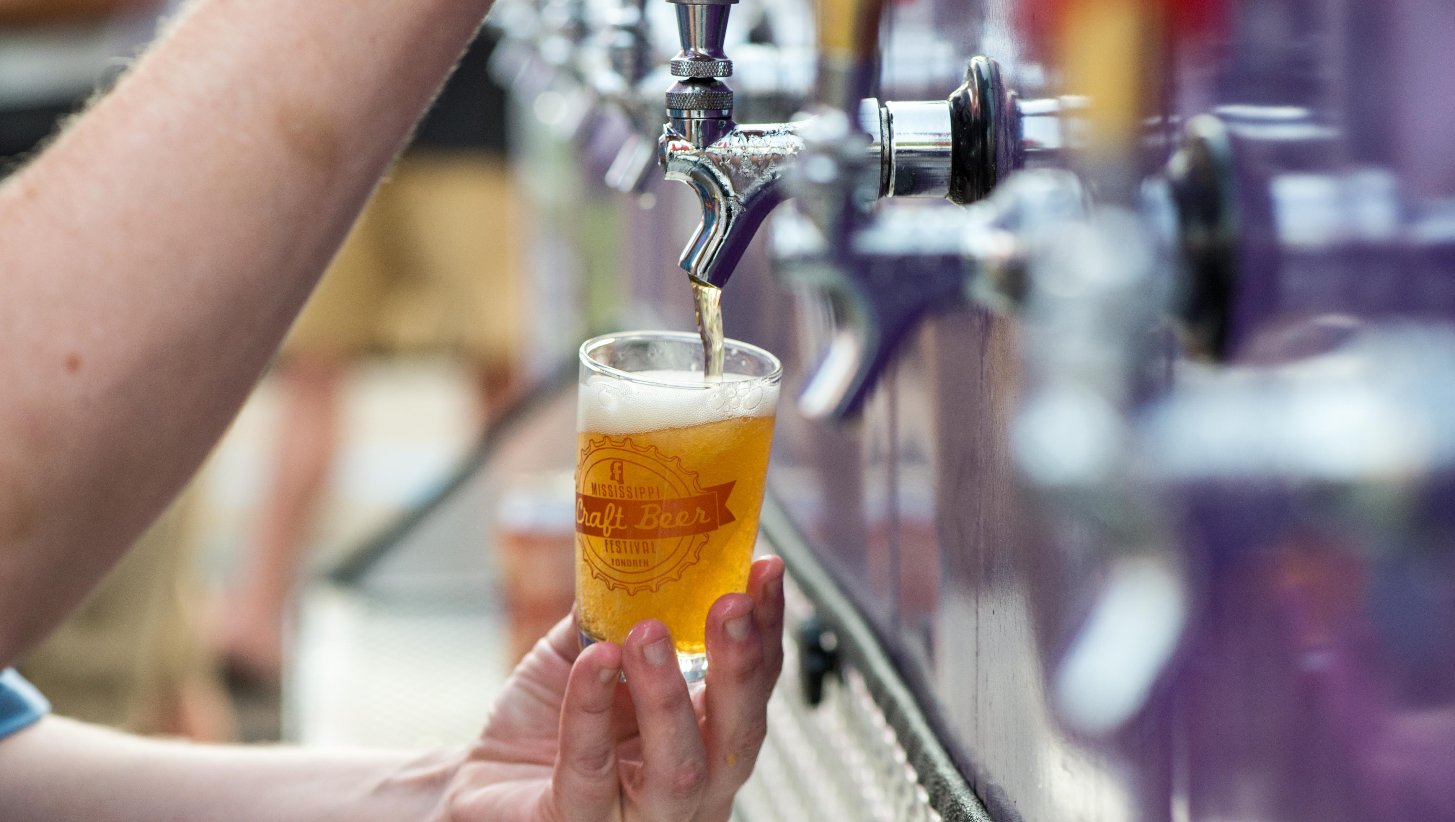 Group of beer lovers gathered support to help change MS beer laws