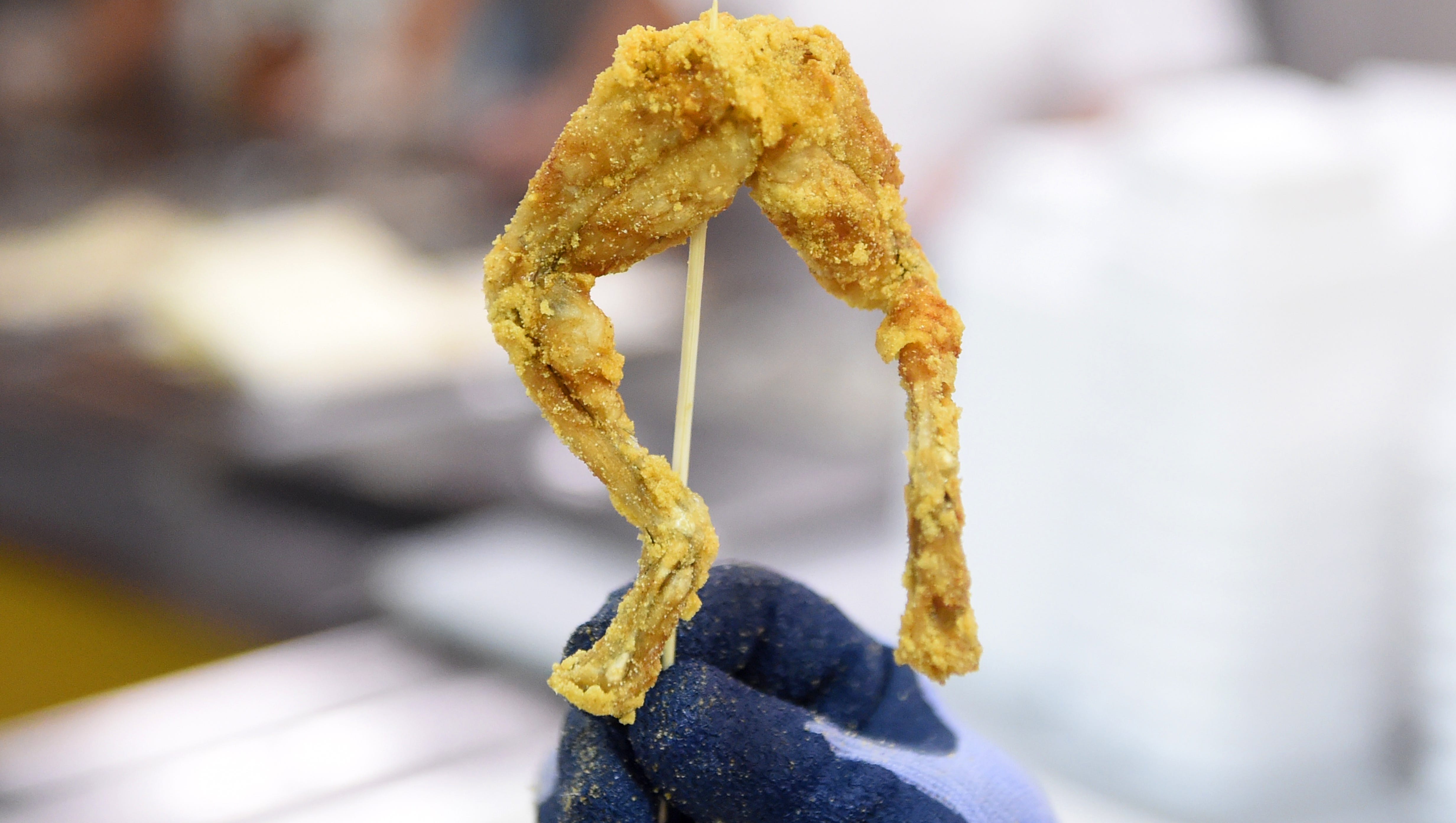 Do froglegs taste like chicken? Try 'em at Fellsmere Frog Leg Festival