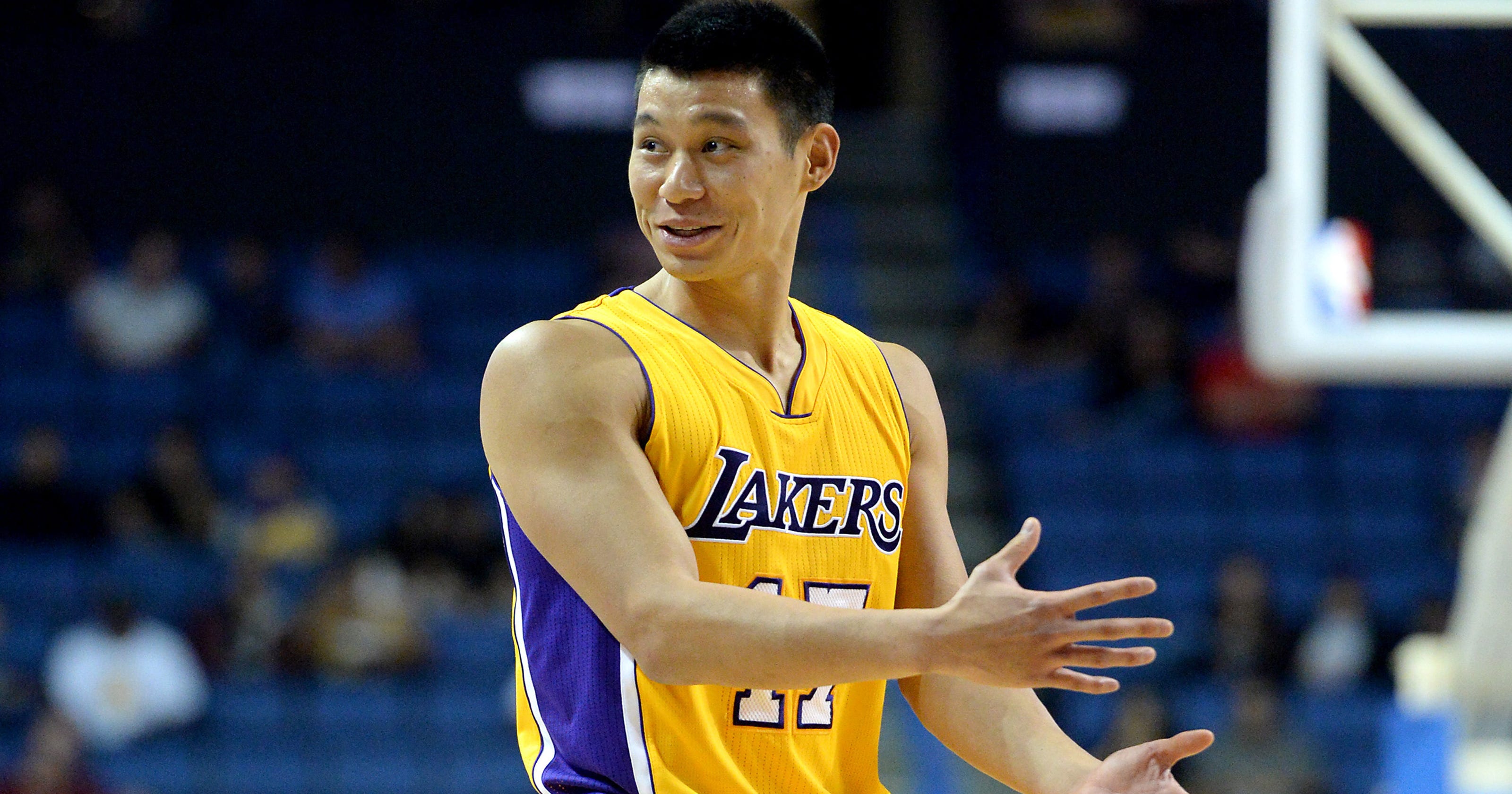Jeremy Lin says he's going to sign with Hornets