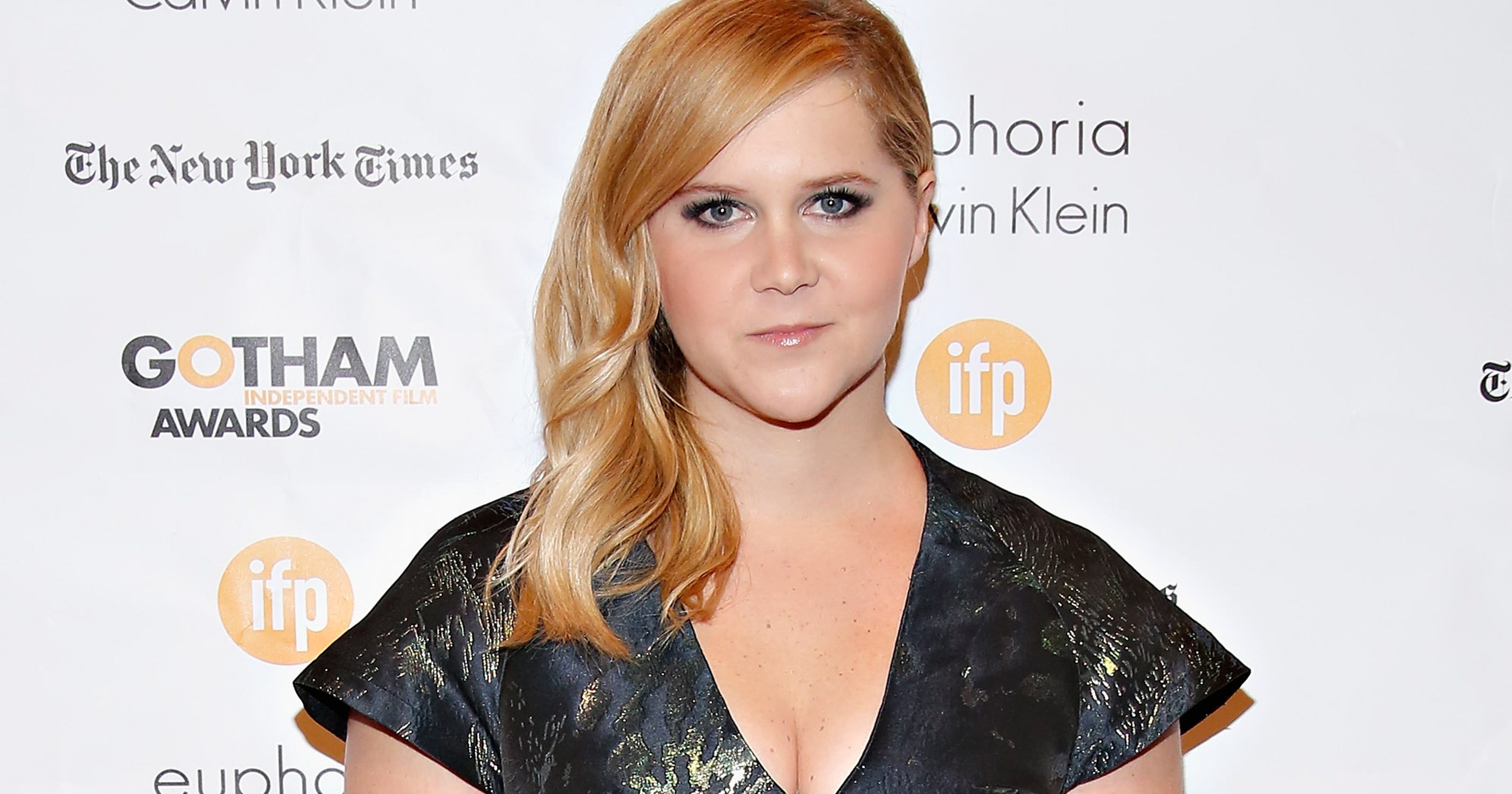 Amy Schumer to host 2015 MTV Movie Awards