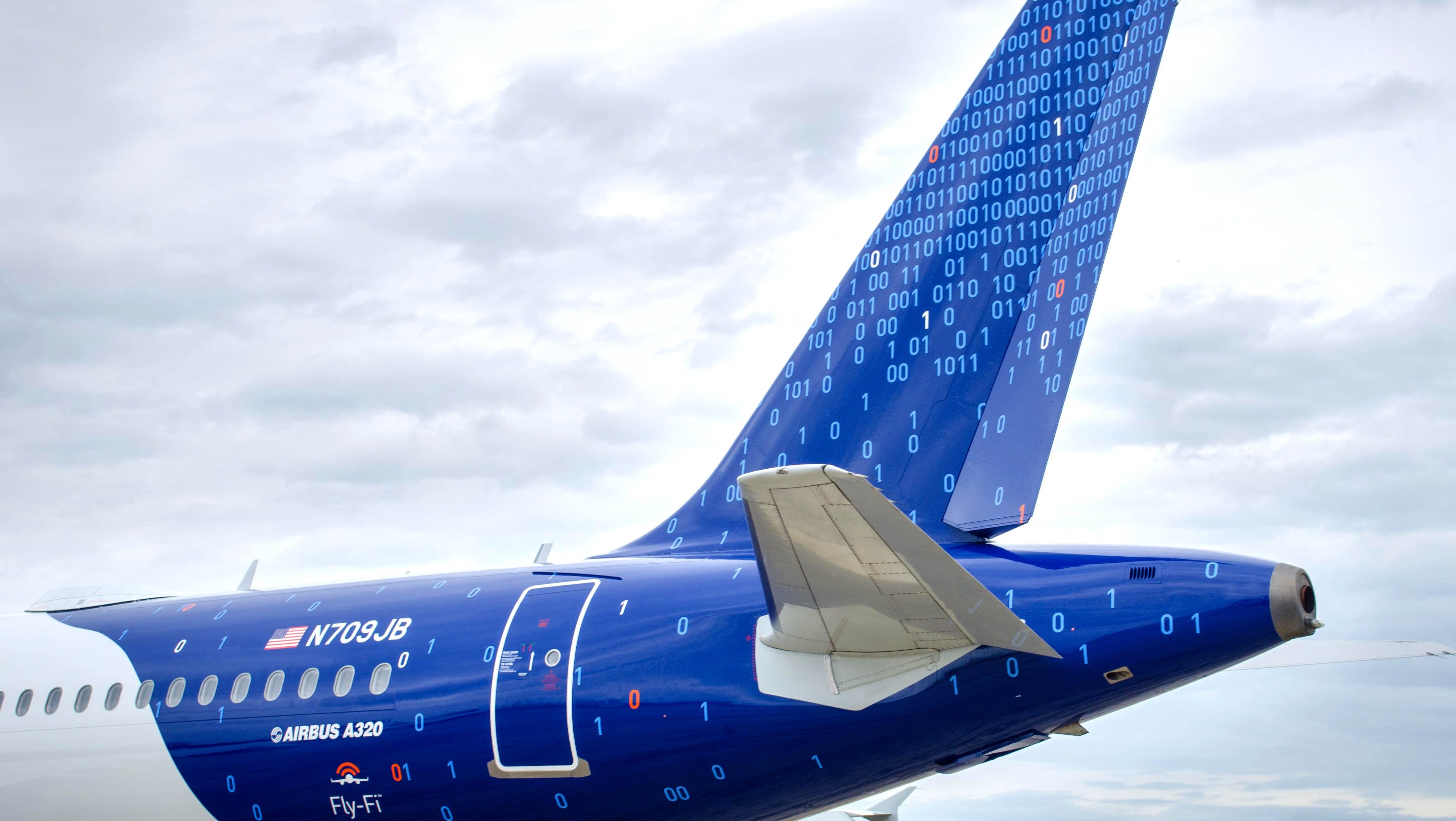 JetBlue paints an Airbus A320 with binary code