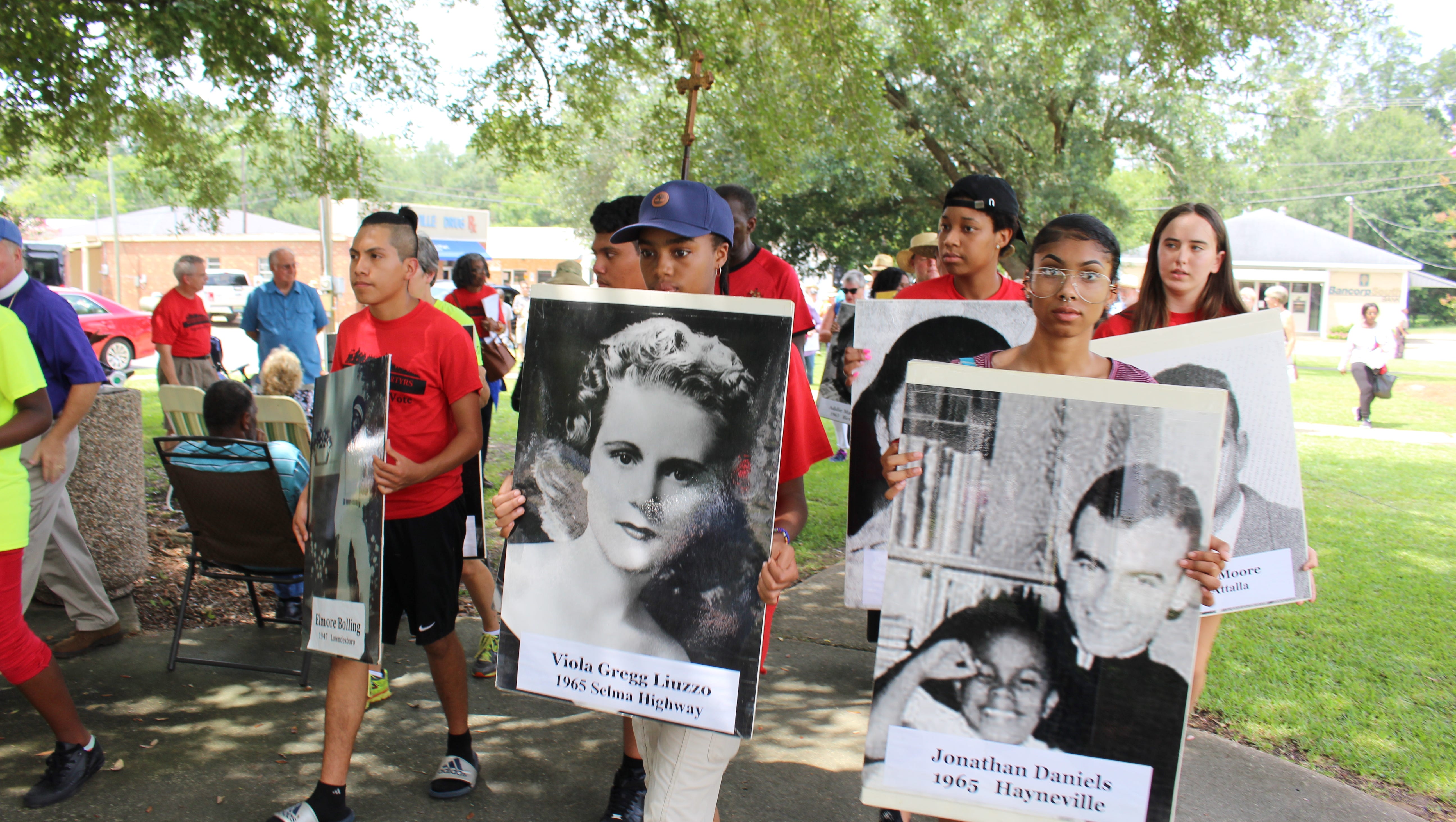 Pilgrims honor martyr Jonathan Daniels