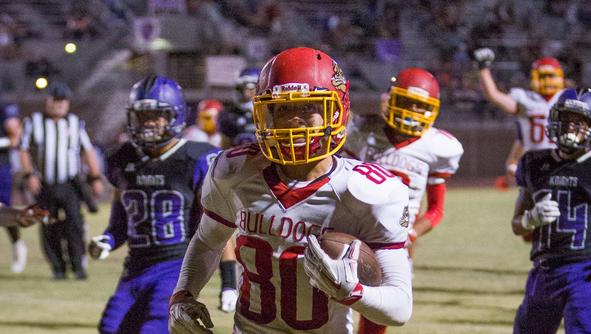 LOOK: Hemet football takes on Shadow Hills