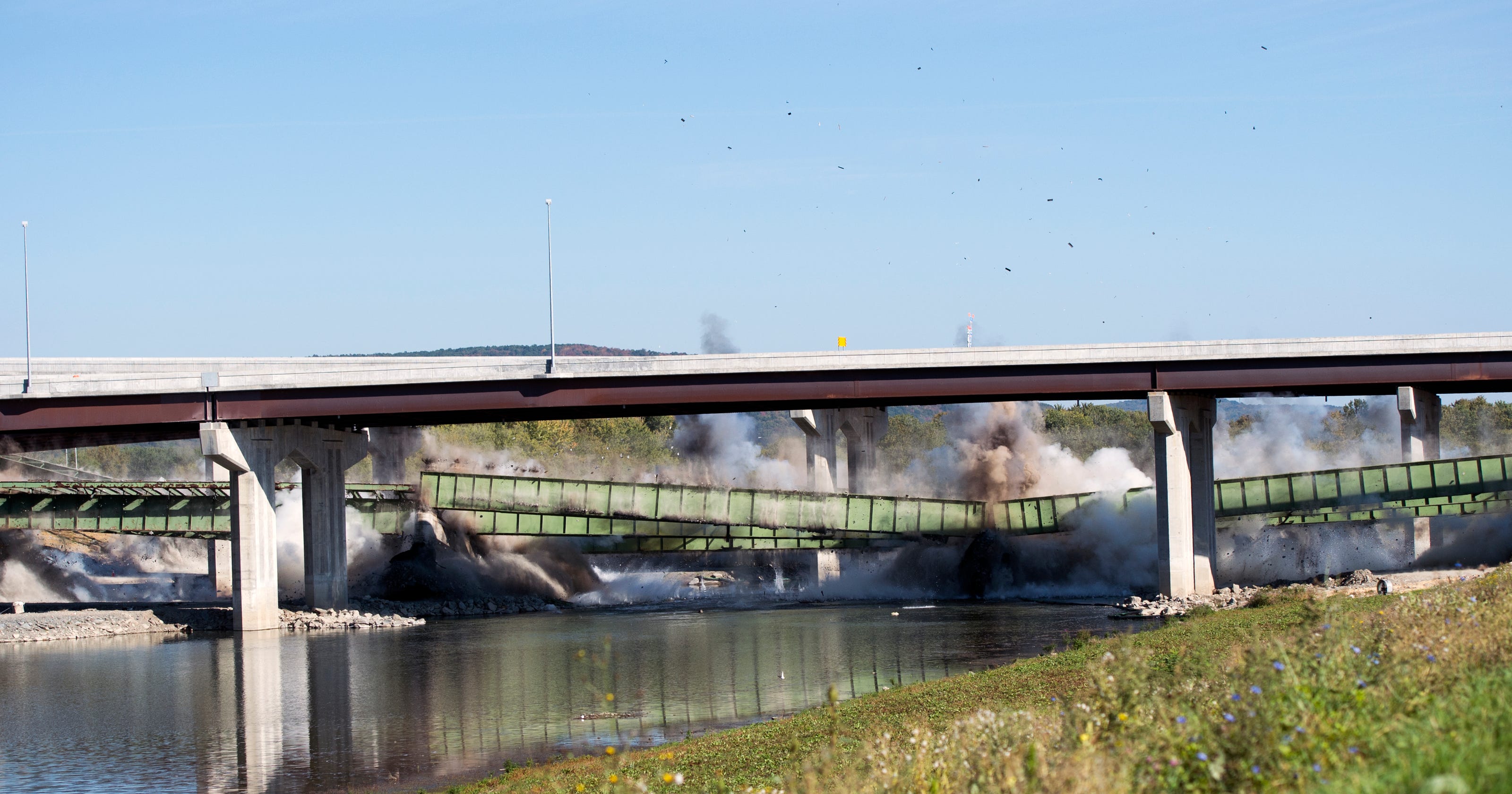 I-81 bridge collapses in cloud of dust; watch the video