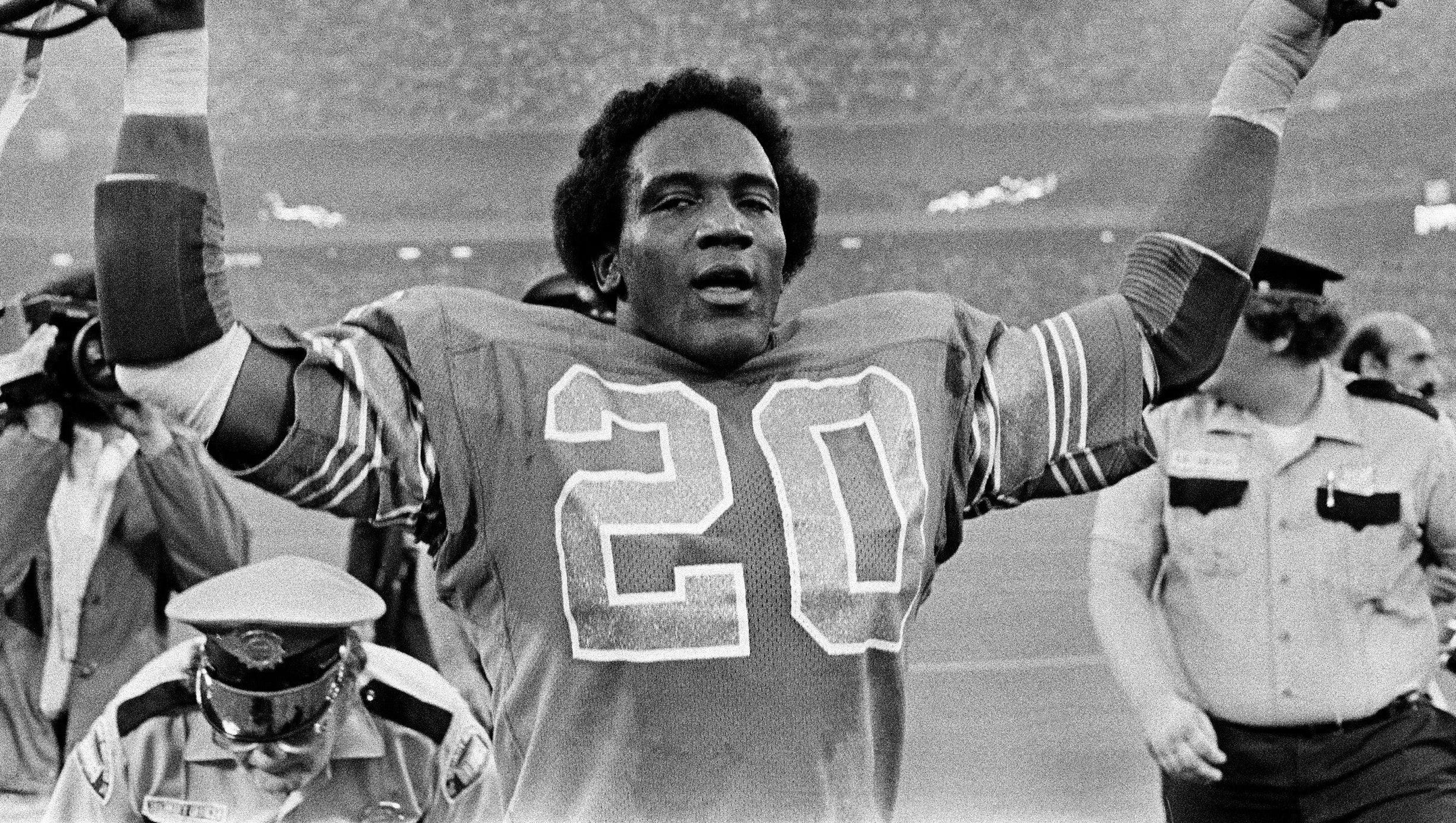 A look back: The knee injury that ended Billy Sims' career