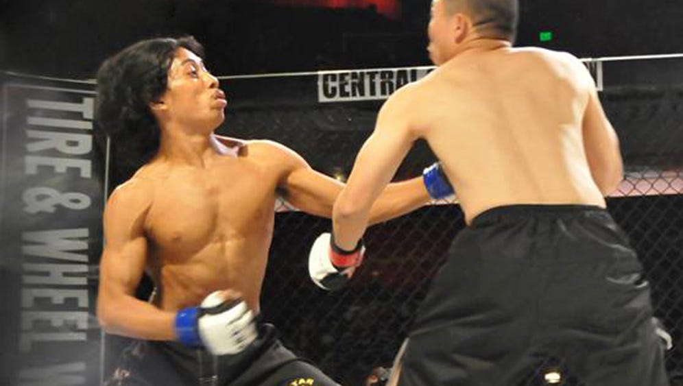 Local MMA fighters prep for throwdown