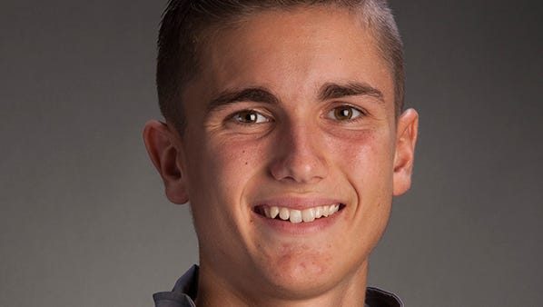 Reitz grad Nolan wins GLVC Championship in 10,000