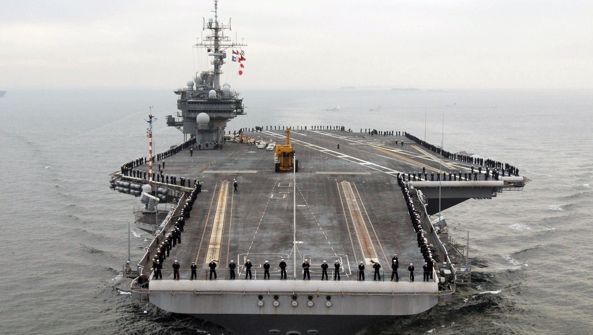 Kitty Hawk aircraft carrier arrives in Texas for dismantling