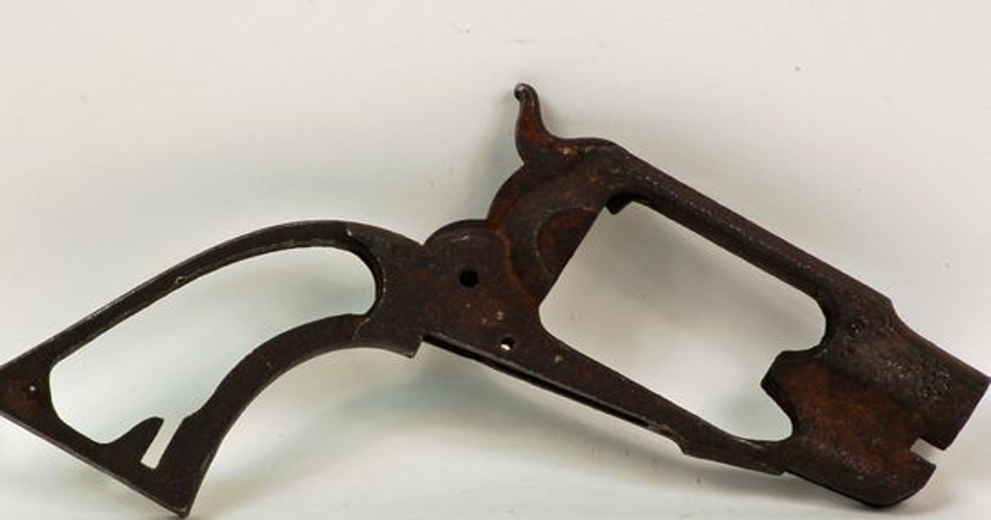 Set your sights on Mark Twain's legendary gun