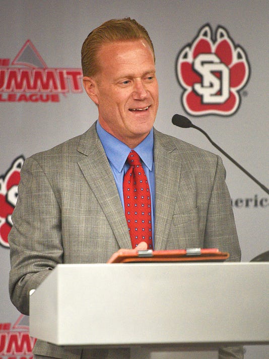 New USD coach Todd Lee promises to deliver wins in his return to alma mater