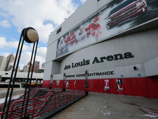 Joe Louis Arena sign up for auction
