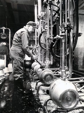 Hudepohl smokestack: A towering link to Cincinnati German beer history