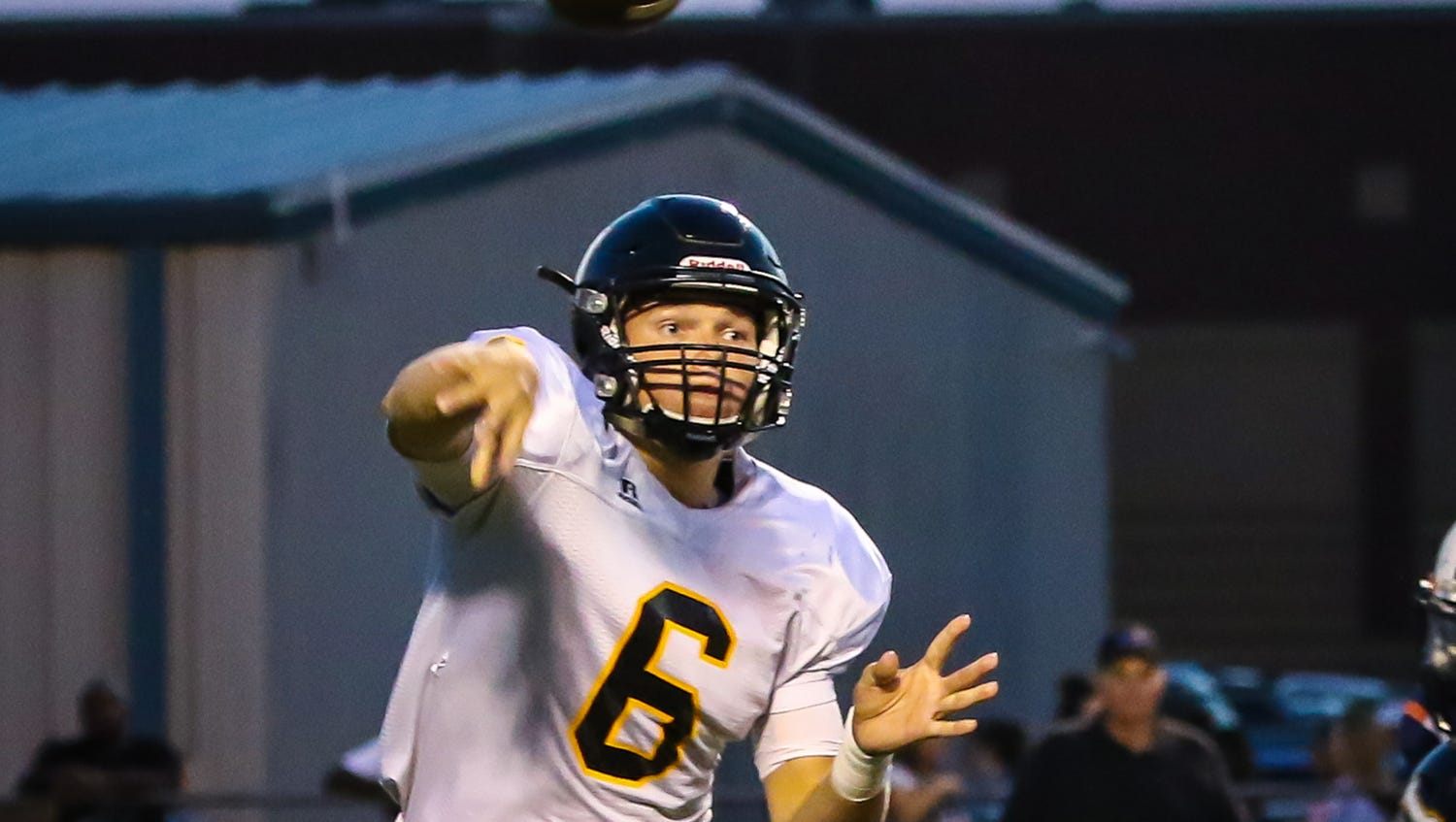 Hendersonville offense takes to the air