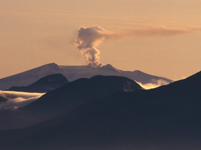 50 most dangerous volcanoes in America