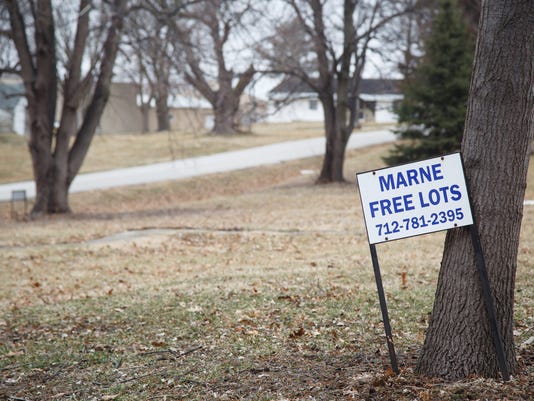 Iowa town offering free land received had to unplug its phone line