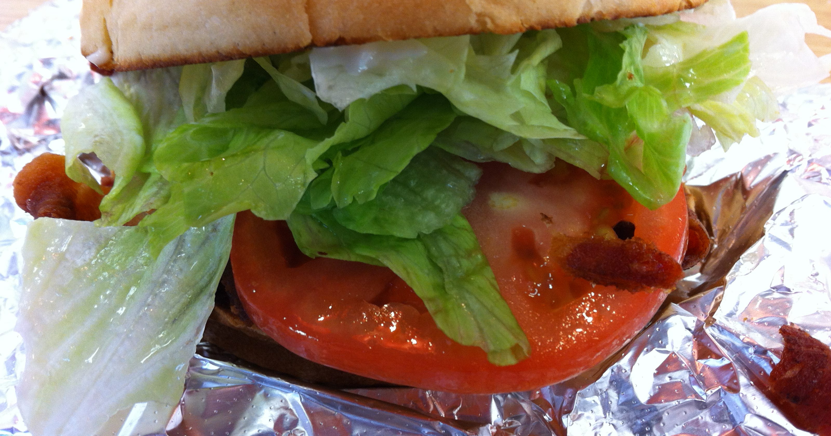 Restaurant review: Five Guys Burgers and Fries