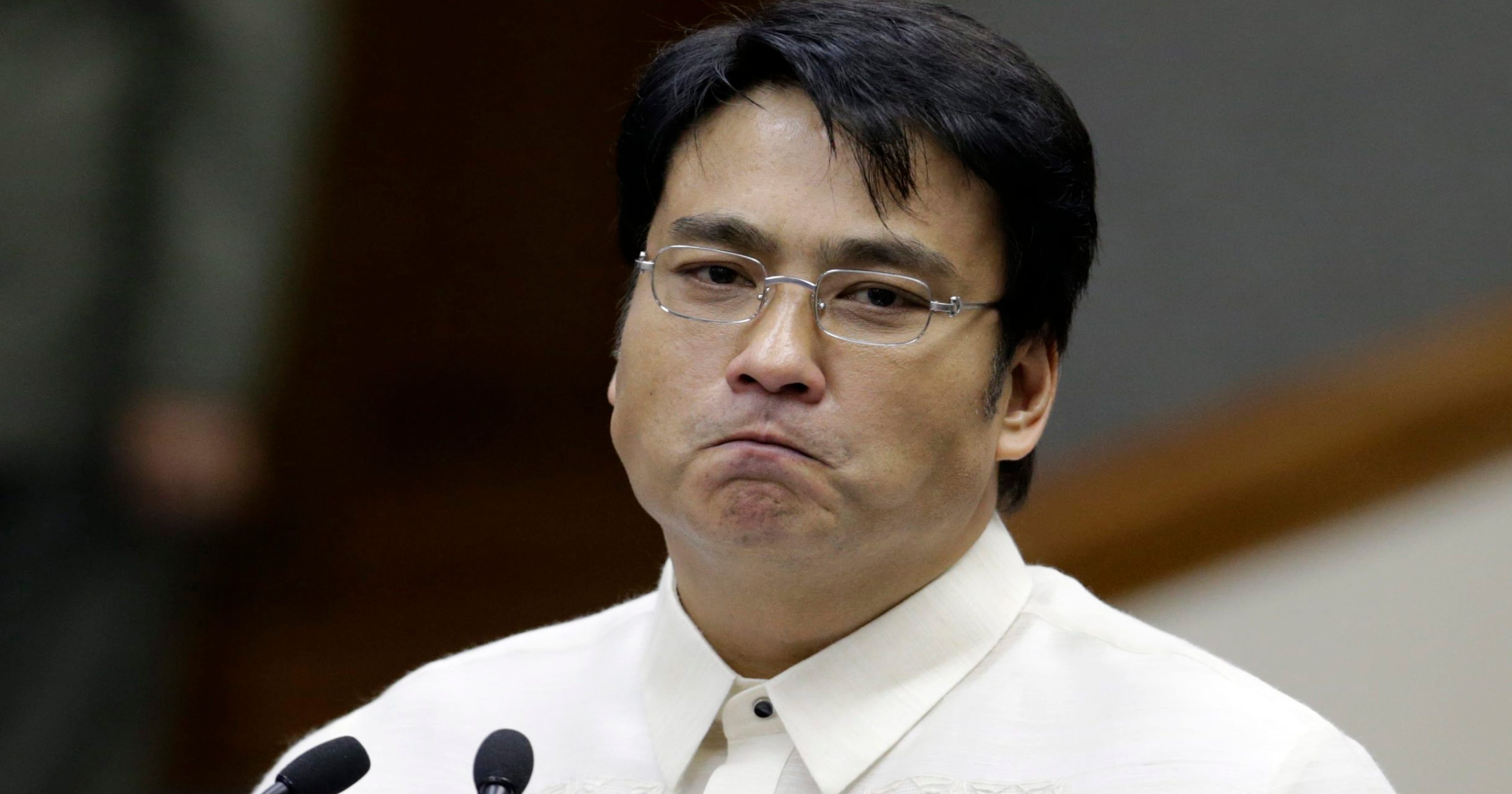 Philippine senator charged with plunder surrenders Philippine senator charged with plunder surrenders