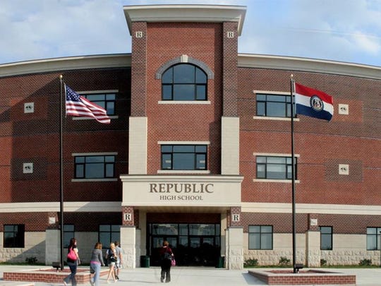 Republic schools name new assistant superintendent, elementary leader