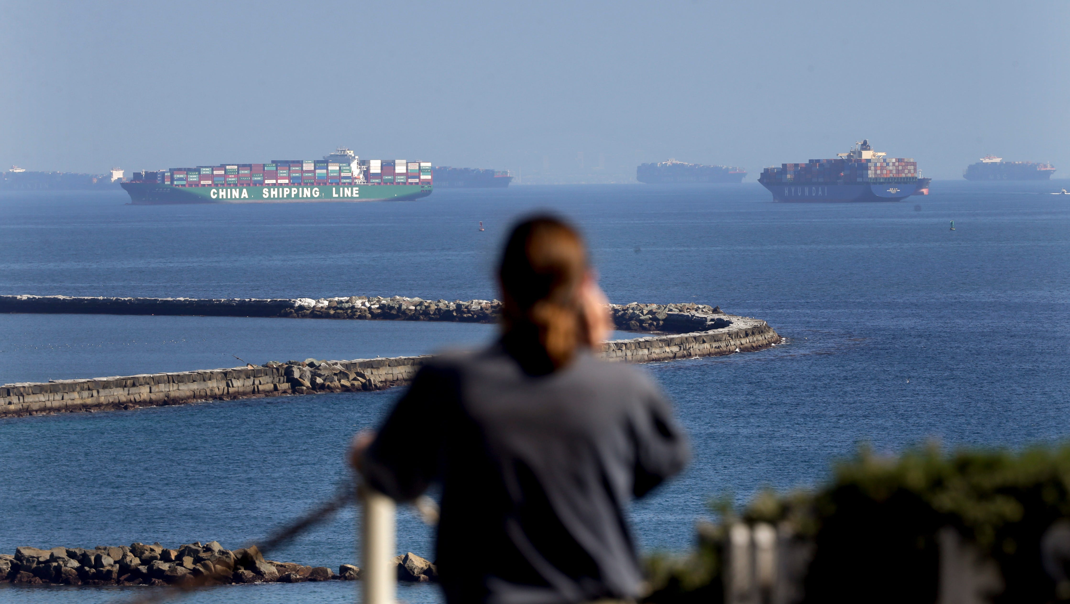 635598554011372280-Port-Labor-Davi-1-.jpg?width=3200&height=1808&fit ...