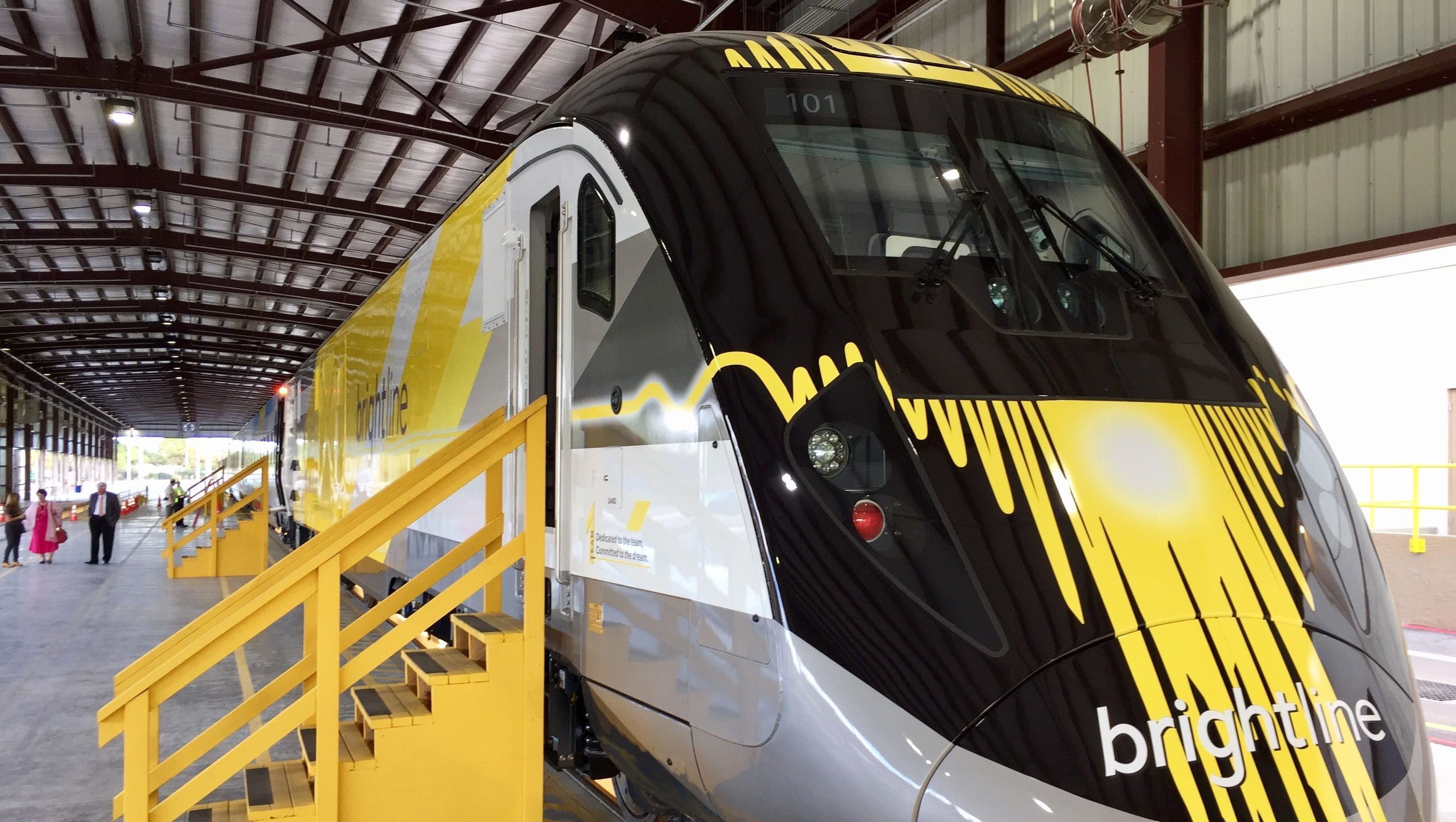 First look: New Florida passenger train unveiled