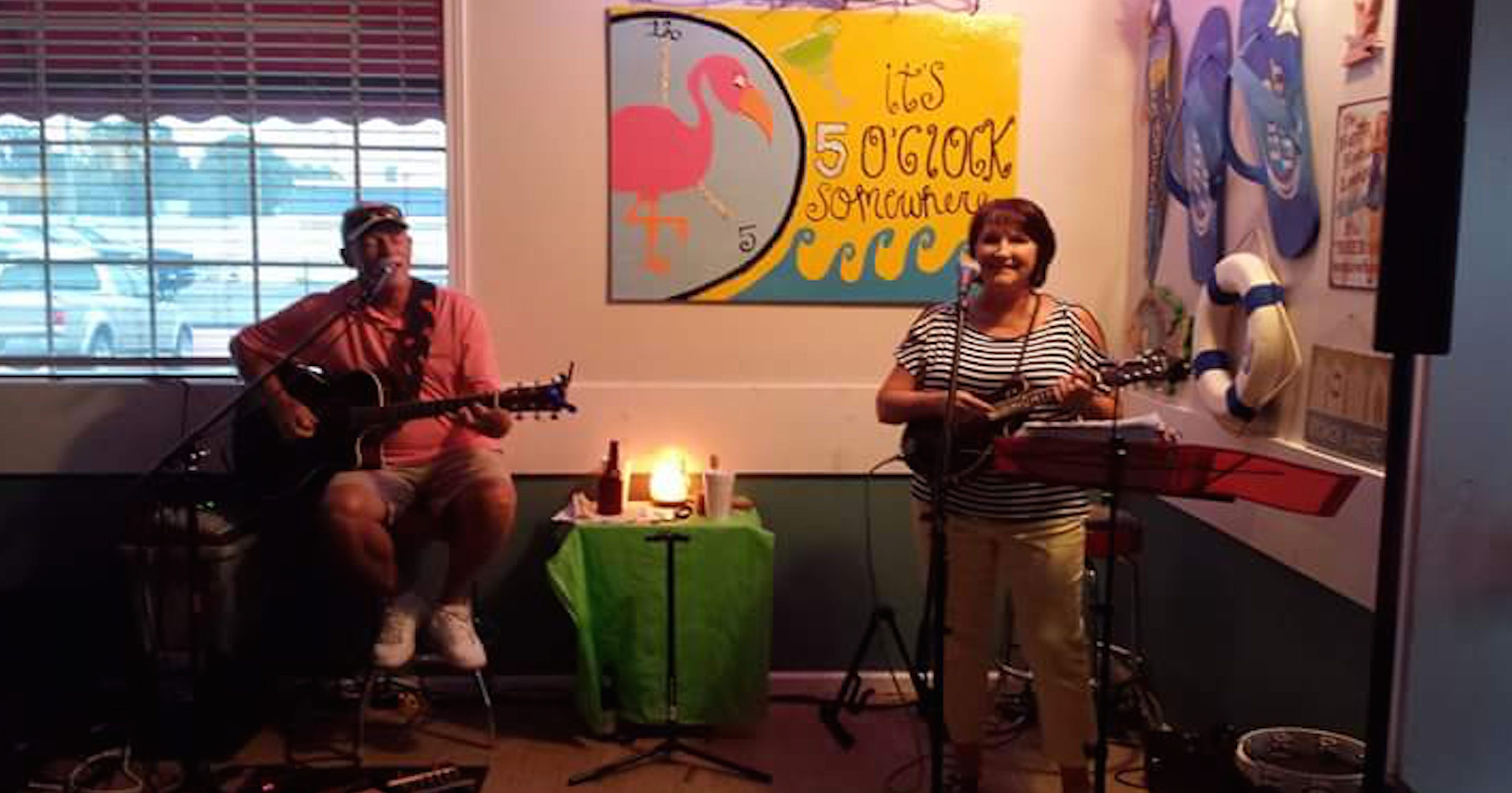 MAMA'S Corner: Tommy & Kay love to please their fans