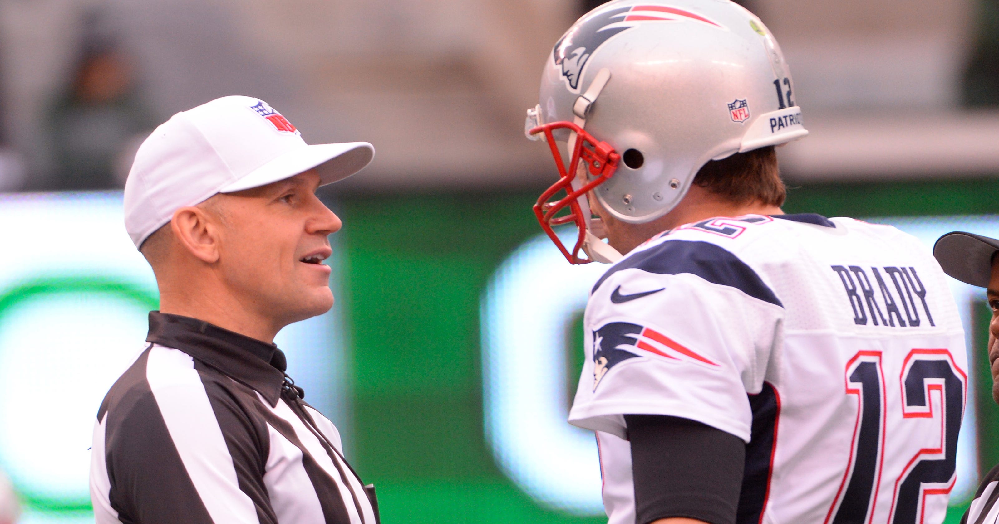 Clete Blakeman leads Super Bowl 50 officiating crew after coin flip fracas