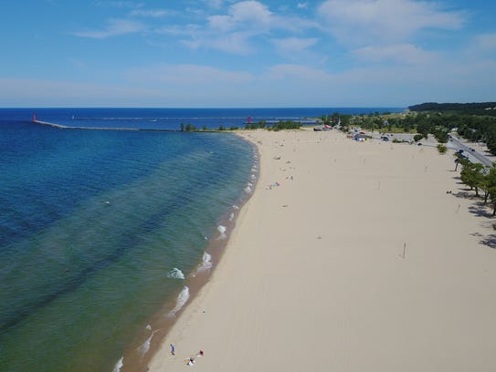 The 10 absolutely best beaches in Michigan | wzzm13.com