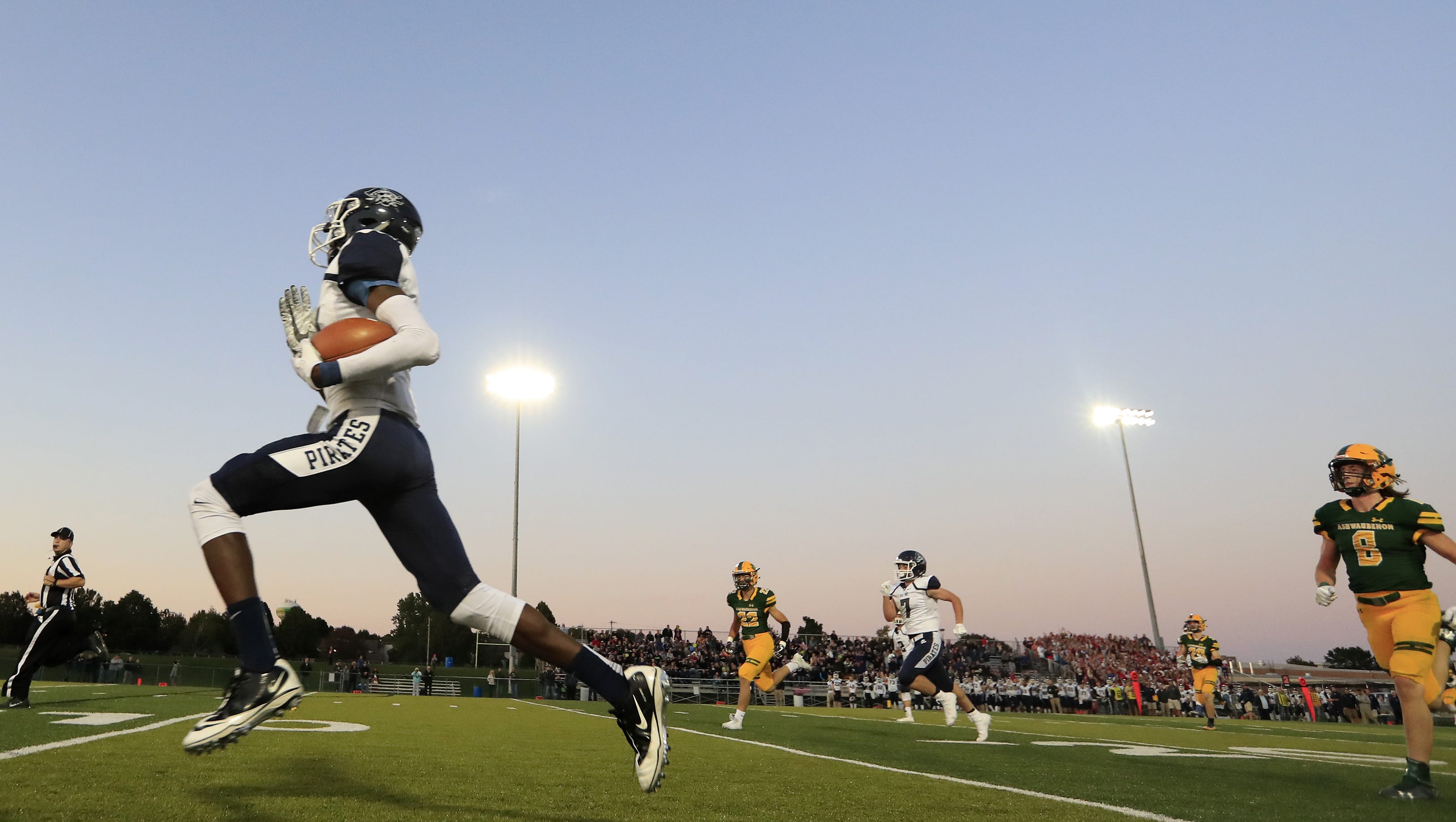 Bay Port stays perfect with win over Ashwaubenon