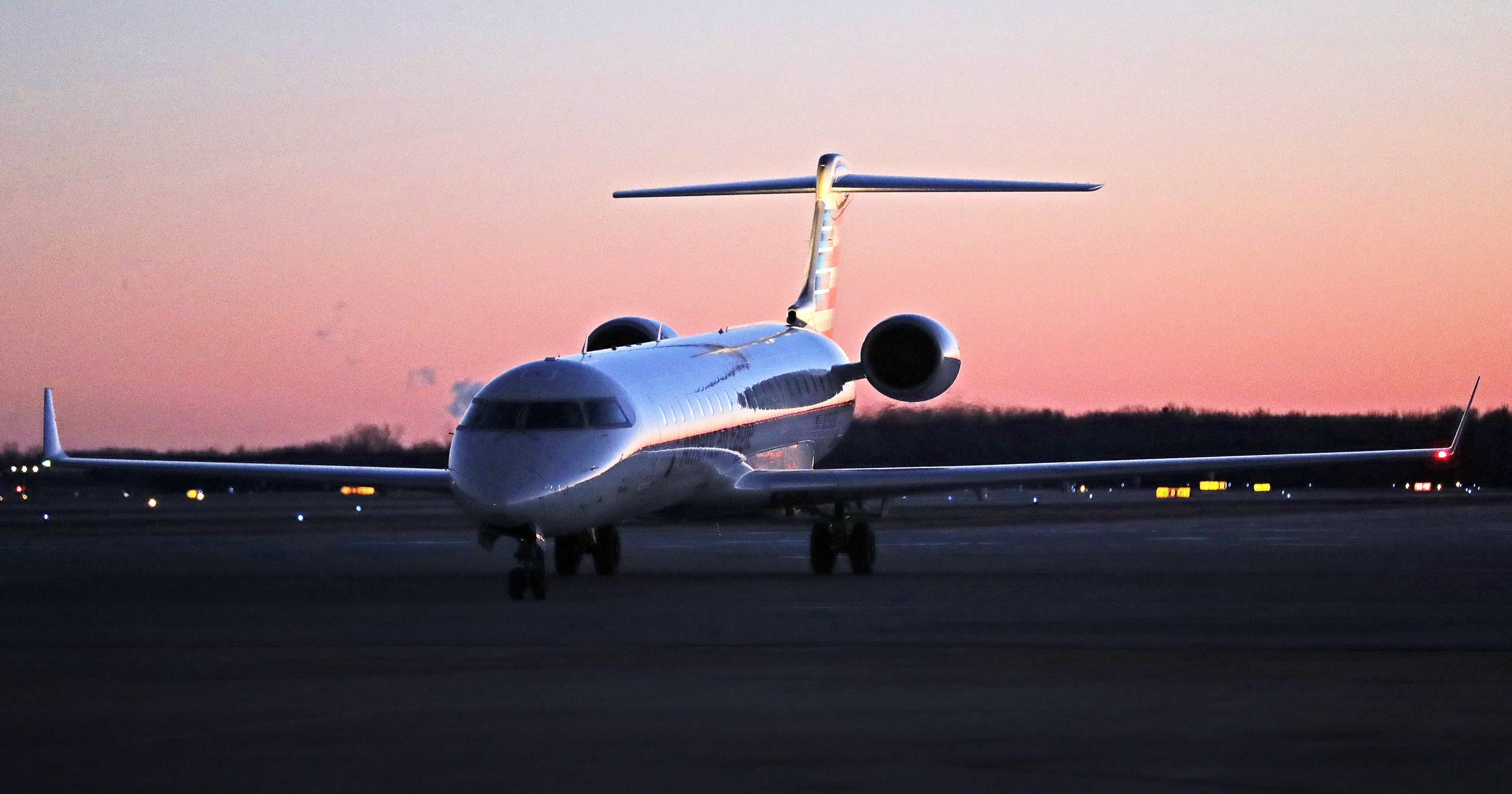 American, Delta, United expanding size of planes serving Green Bay