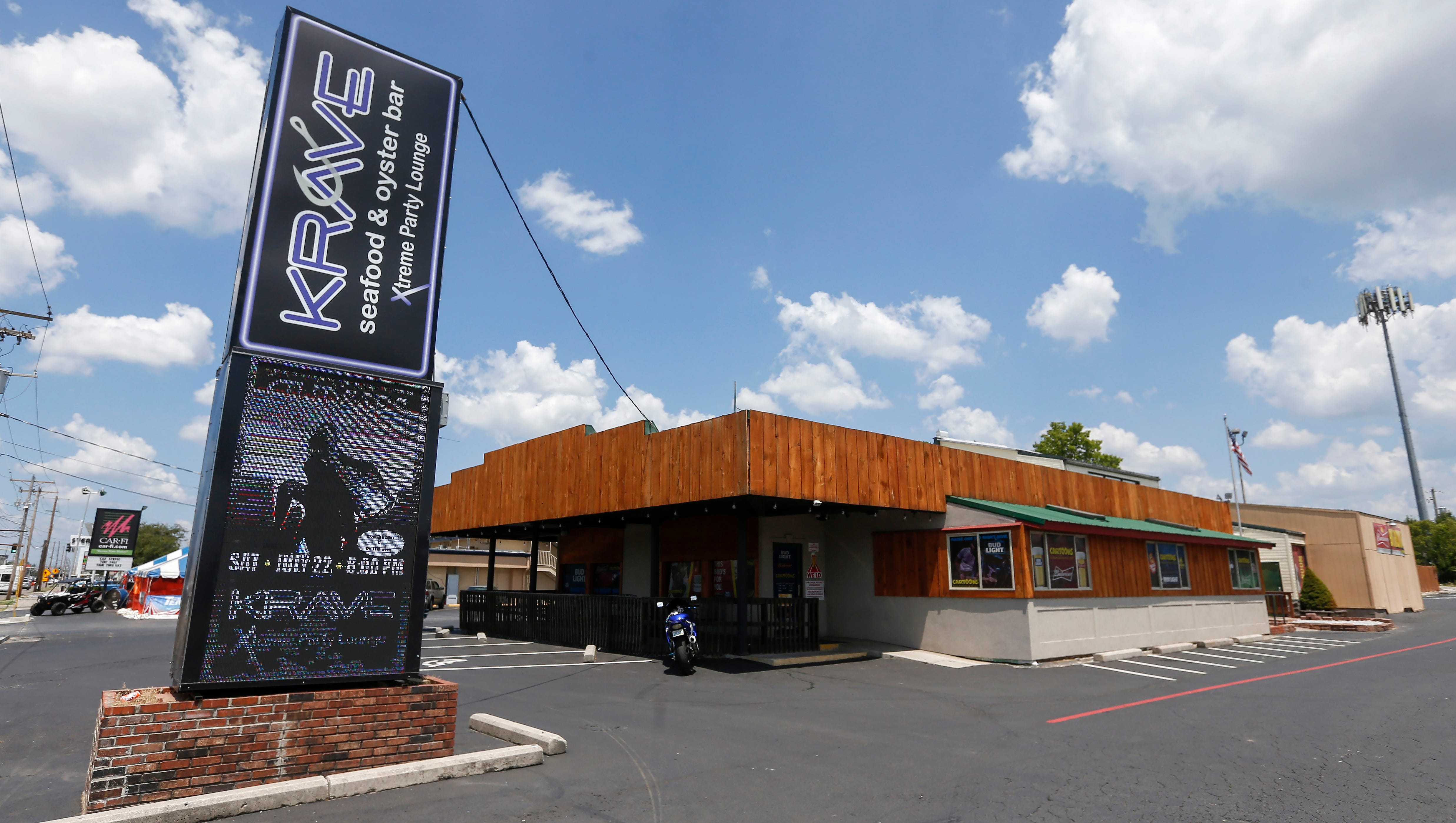 An icon of Springfield nightlife and dining, Cartoons to end after 30 years