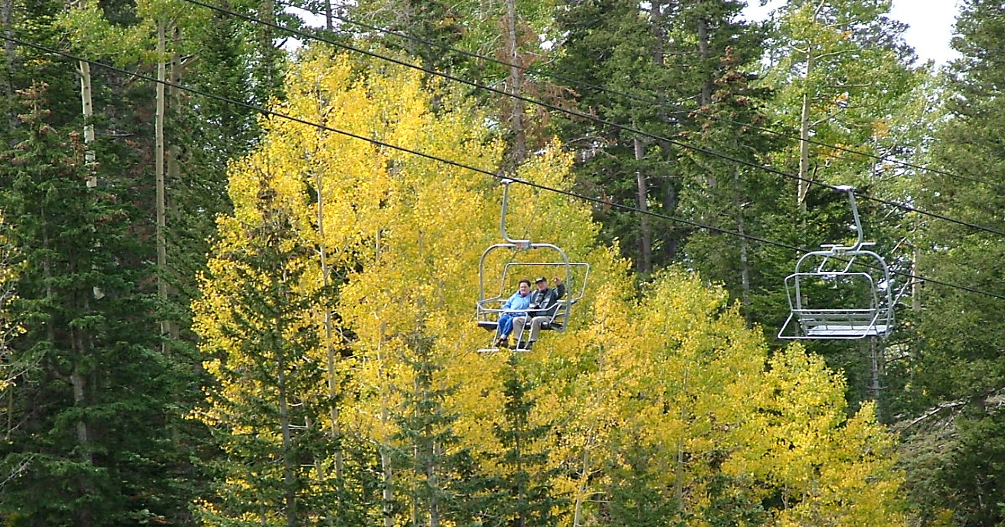 Arizona Snowbowl shows off fall colors from above